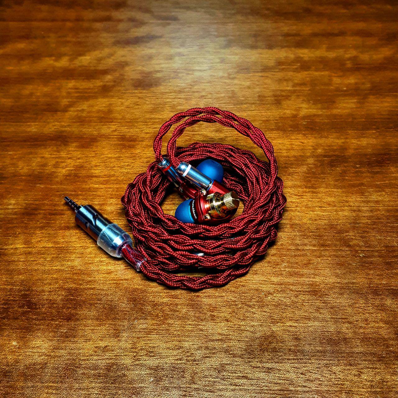 High end (IEM) cable thread: impressions, pics, comparisons and reviews ...