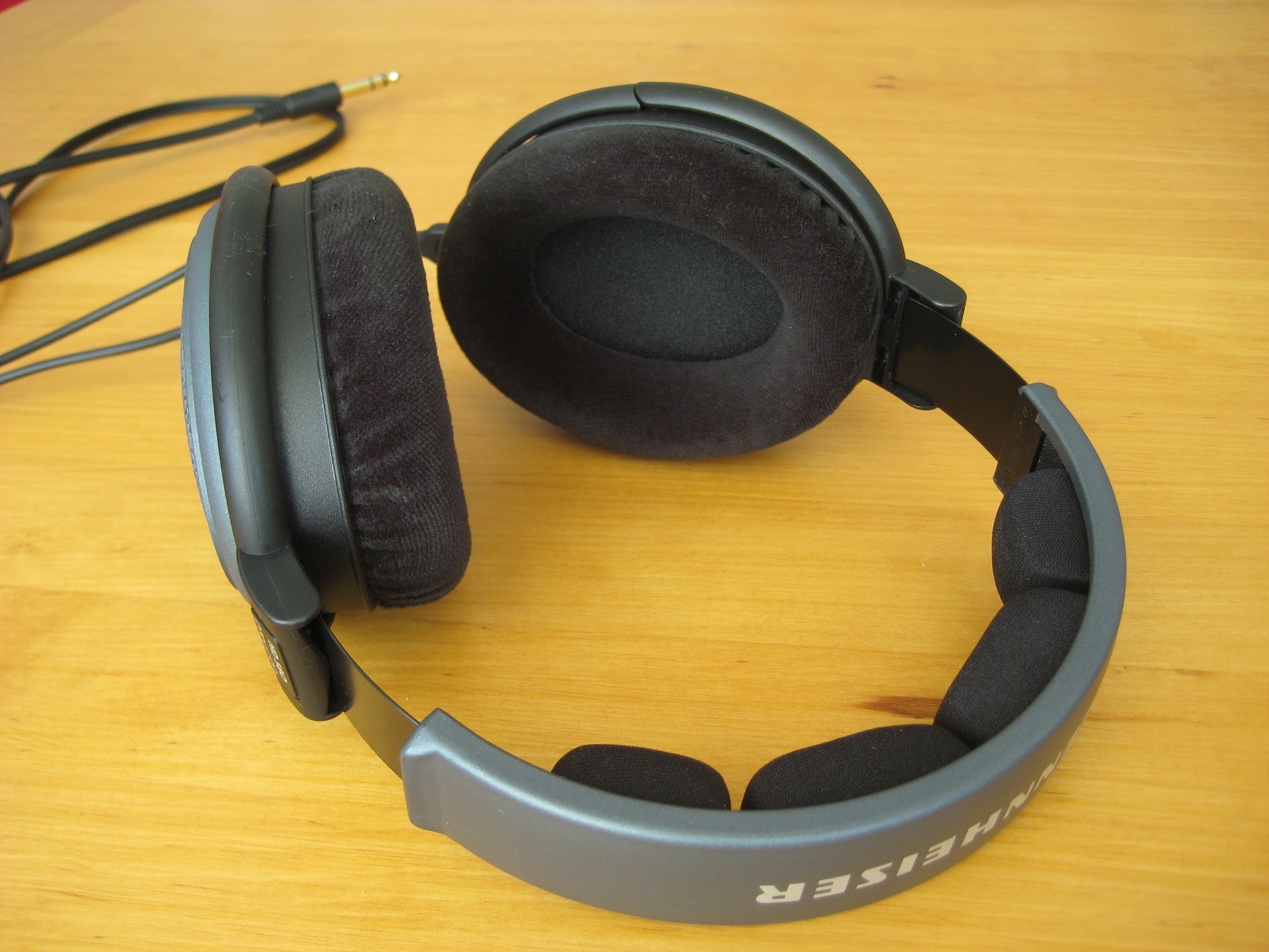SOLD FS Sennheiser HD580 headphones - Thread Gallery | Headphone ...