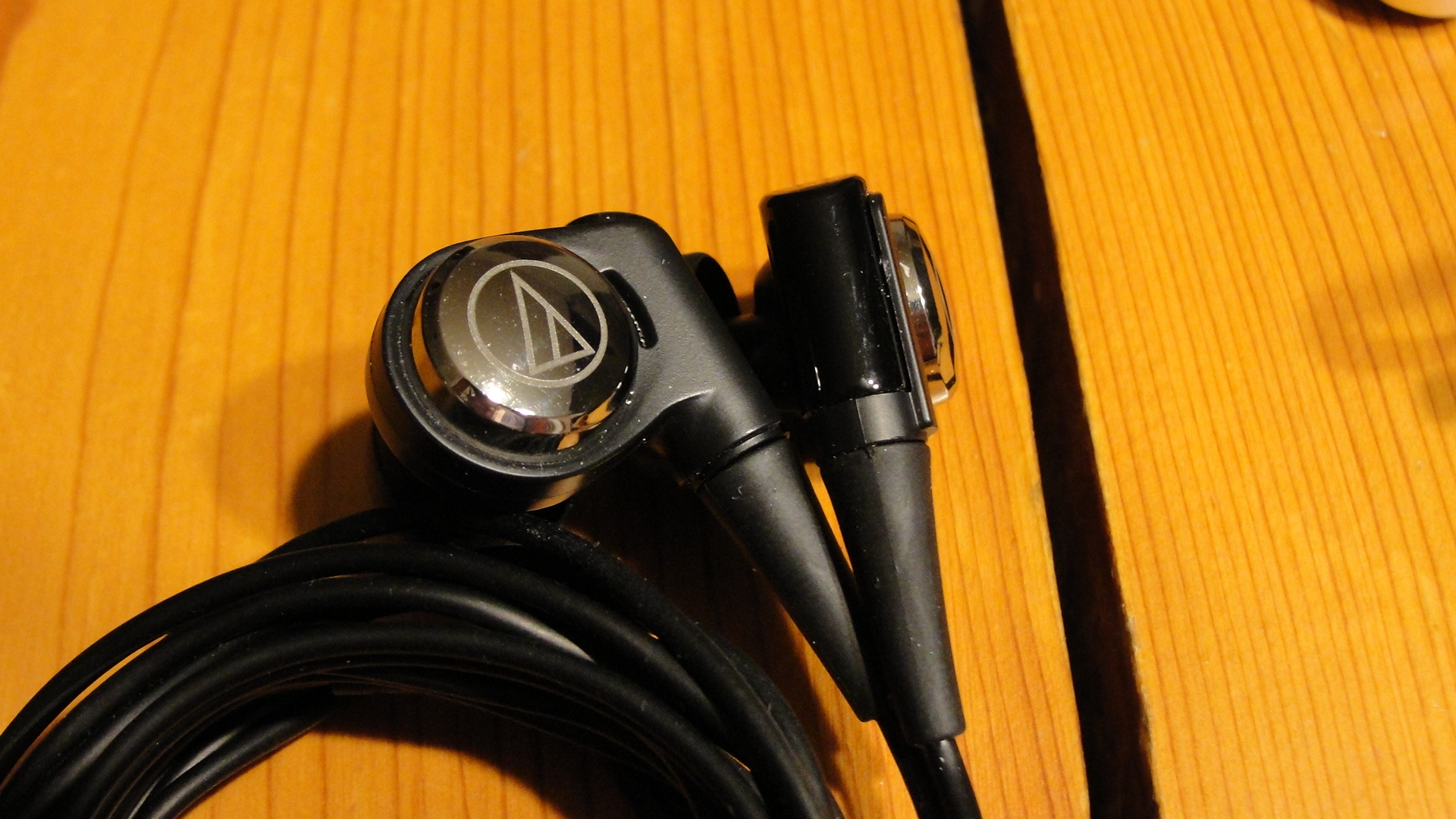 The retro IEM thread. Lets talk about our old discontinued IEMs ...