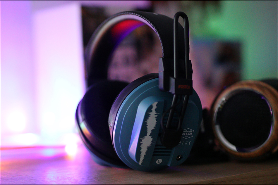Dekoni Audio Blue Review: Official Fostex T50-RP headphones | Headphone ...