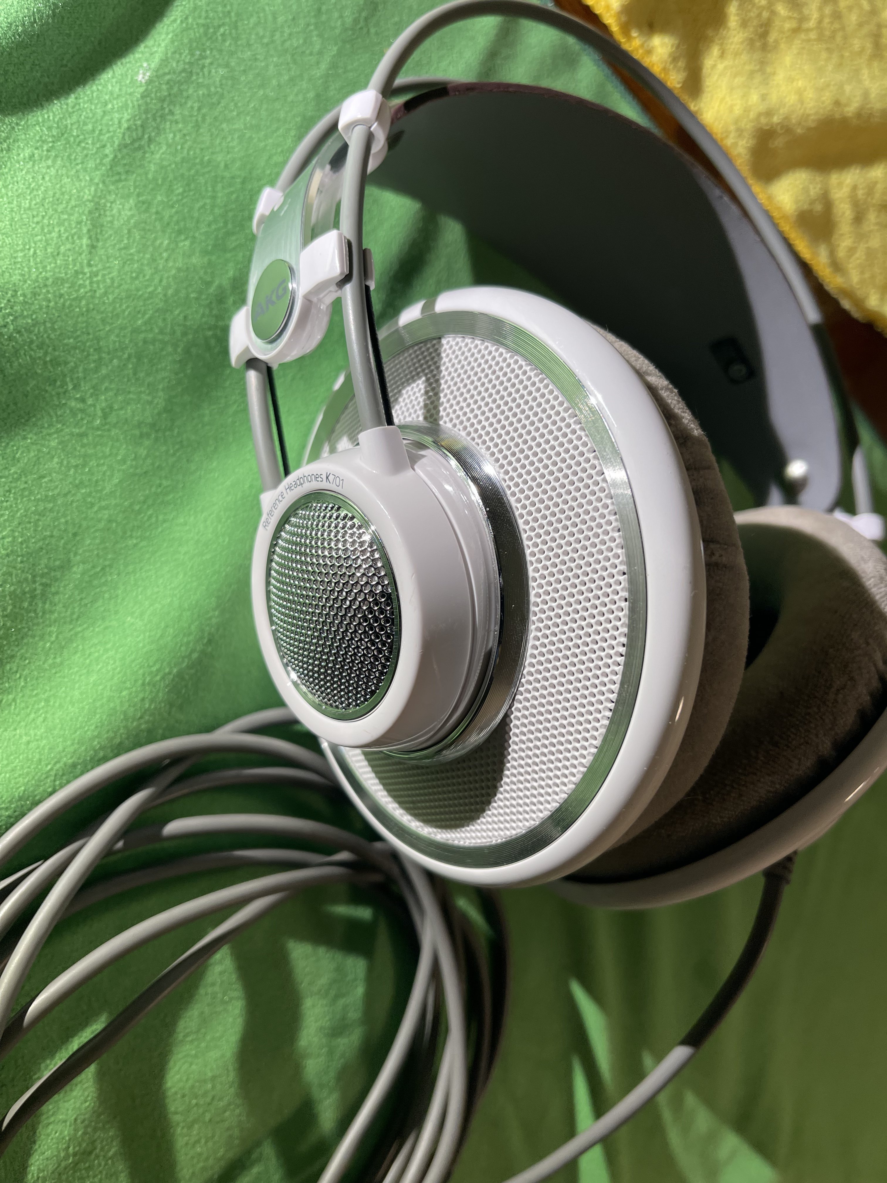 Closed: AKG K701 Reference Headphones | Headphone Reviews and ...