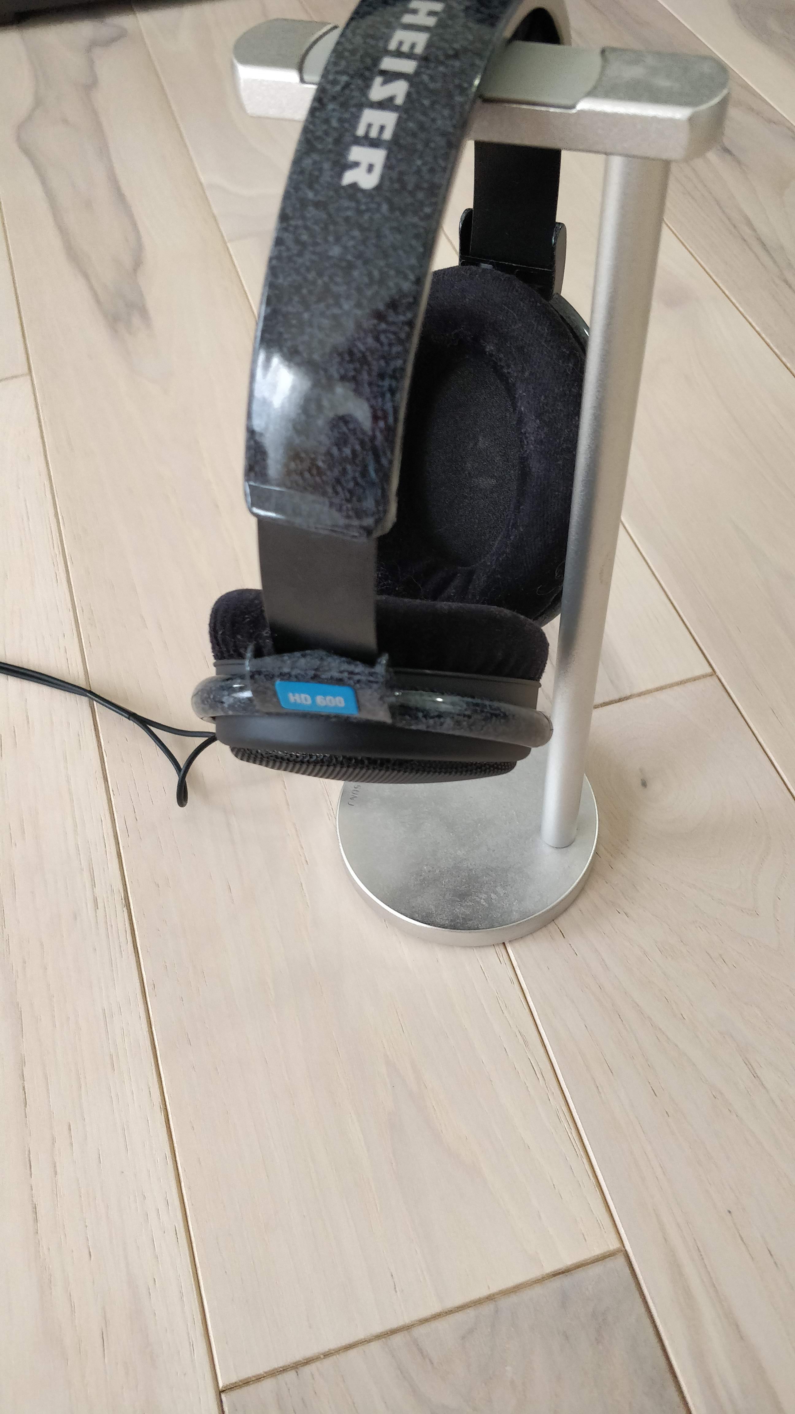 Sold: Original Sennheiser HD600 with Balanced Cable | Headphone Reviews ...