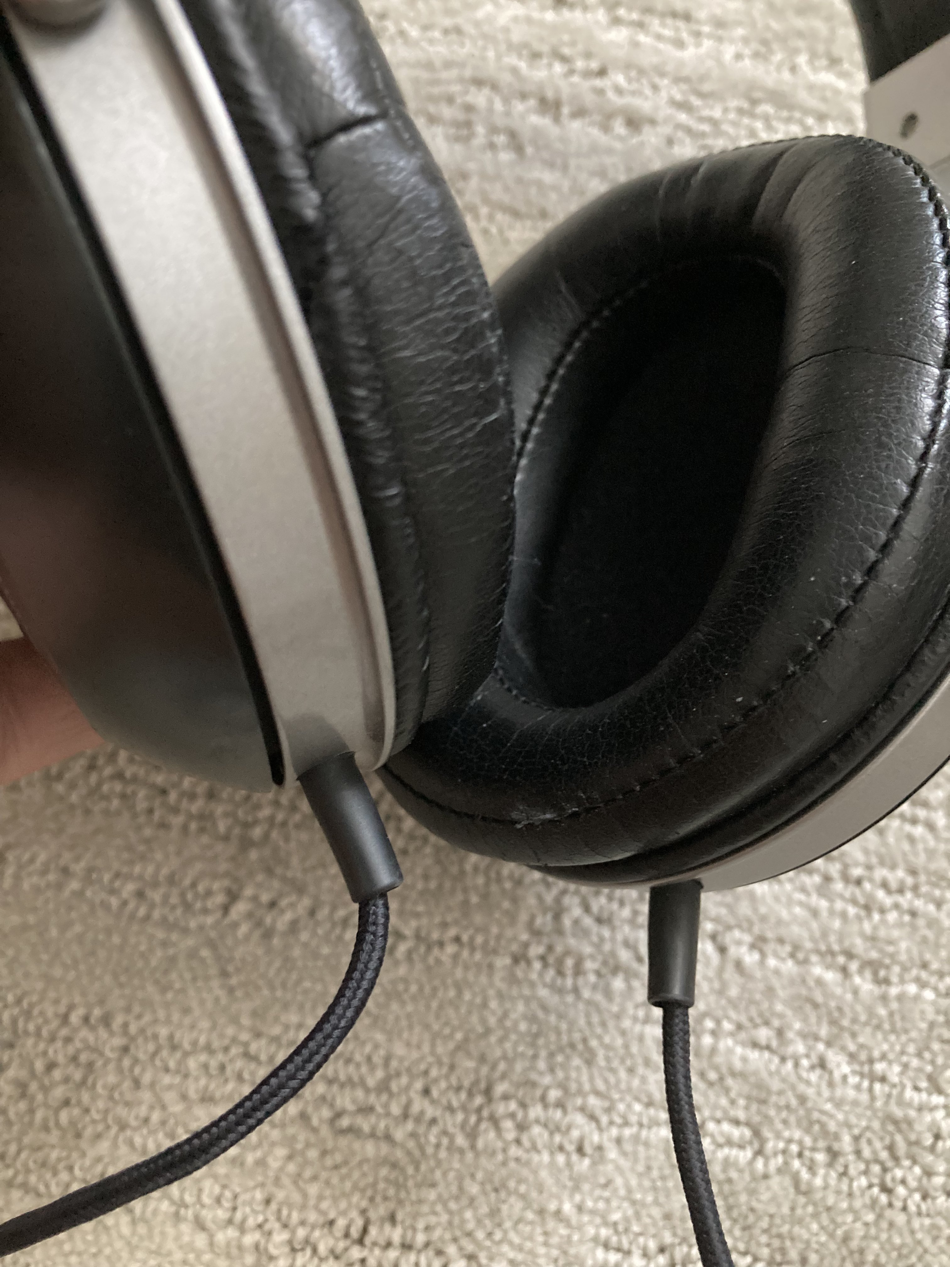 Sold: Denon D2000 | Headphone Reviews and Discussion - Head-Fi.org