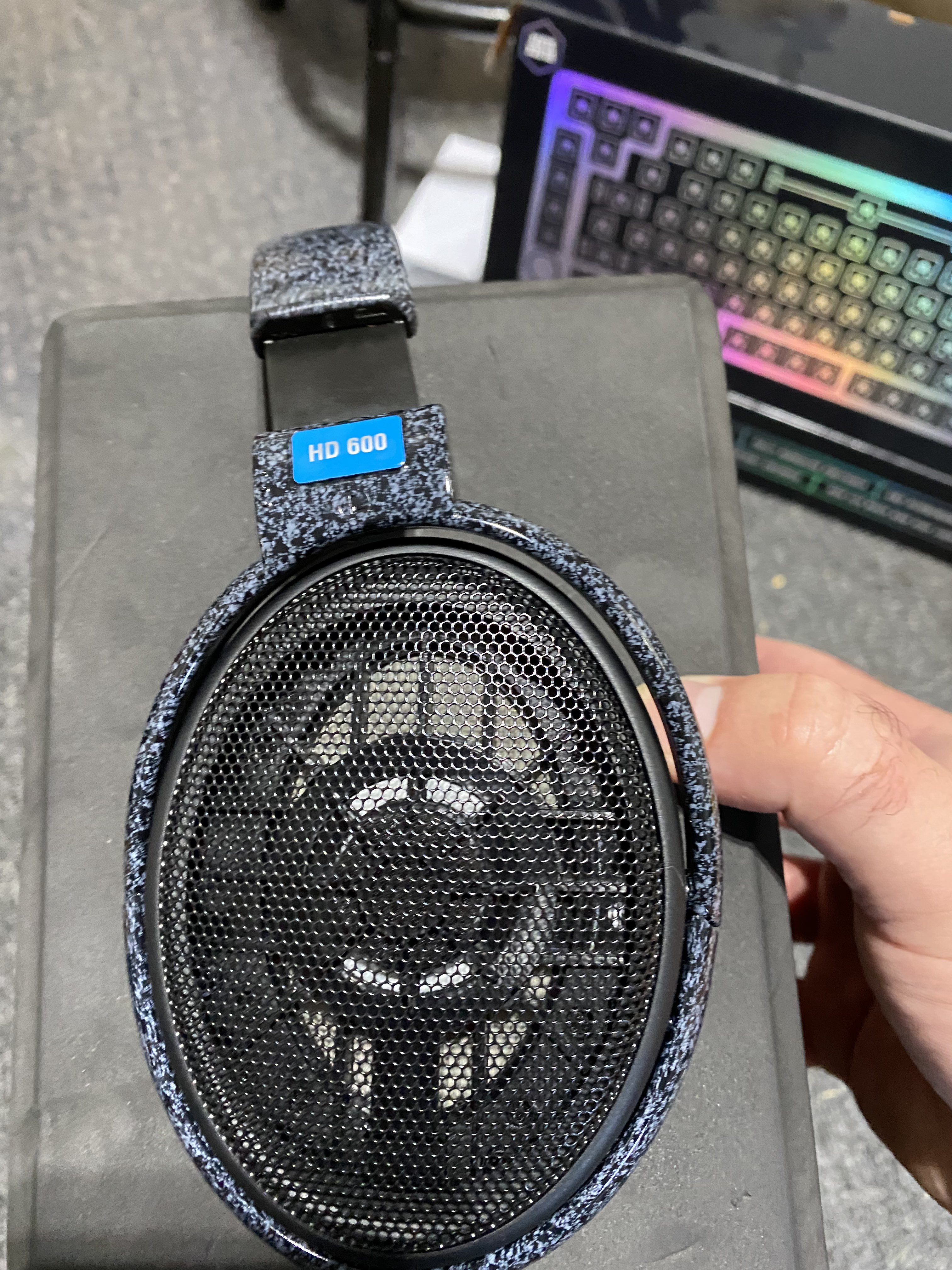 Closed: Sennheiser HD600 Marble | Headphone Reviews and Discussion ...