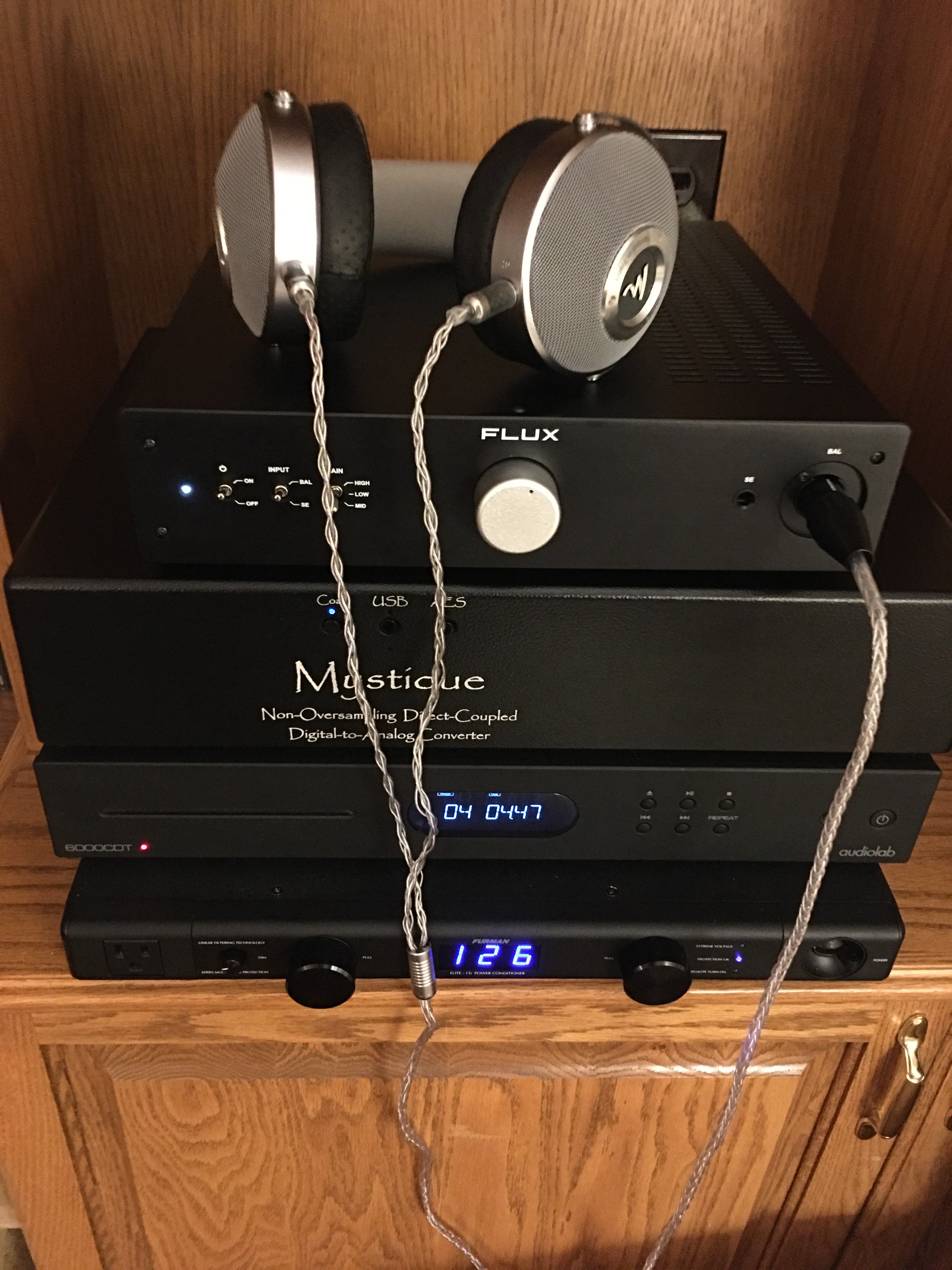 Flux Lab Acoustics FA-10, FA-10 Pro, FA-12, FCN-10 & FA-12s Amplifiers ...