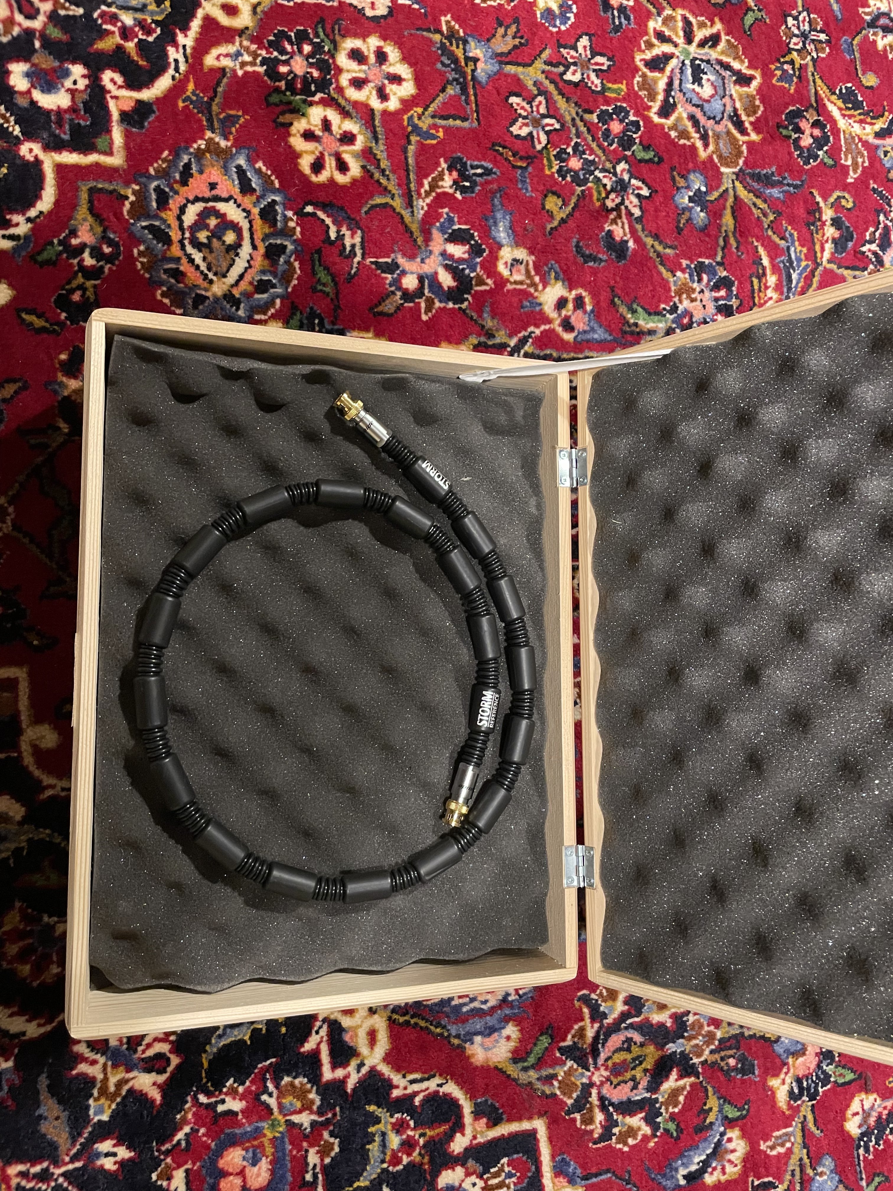 Sold: Wave High Fidelity 1m STORM Reference Dual data cables with ...