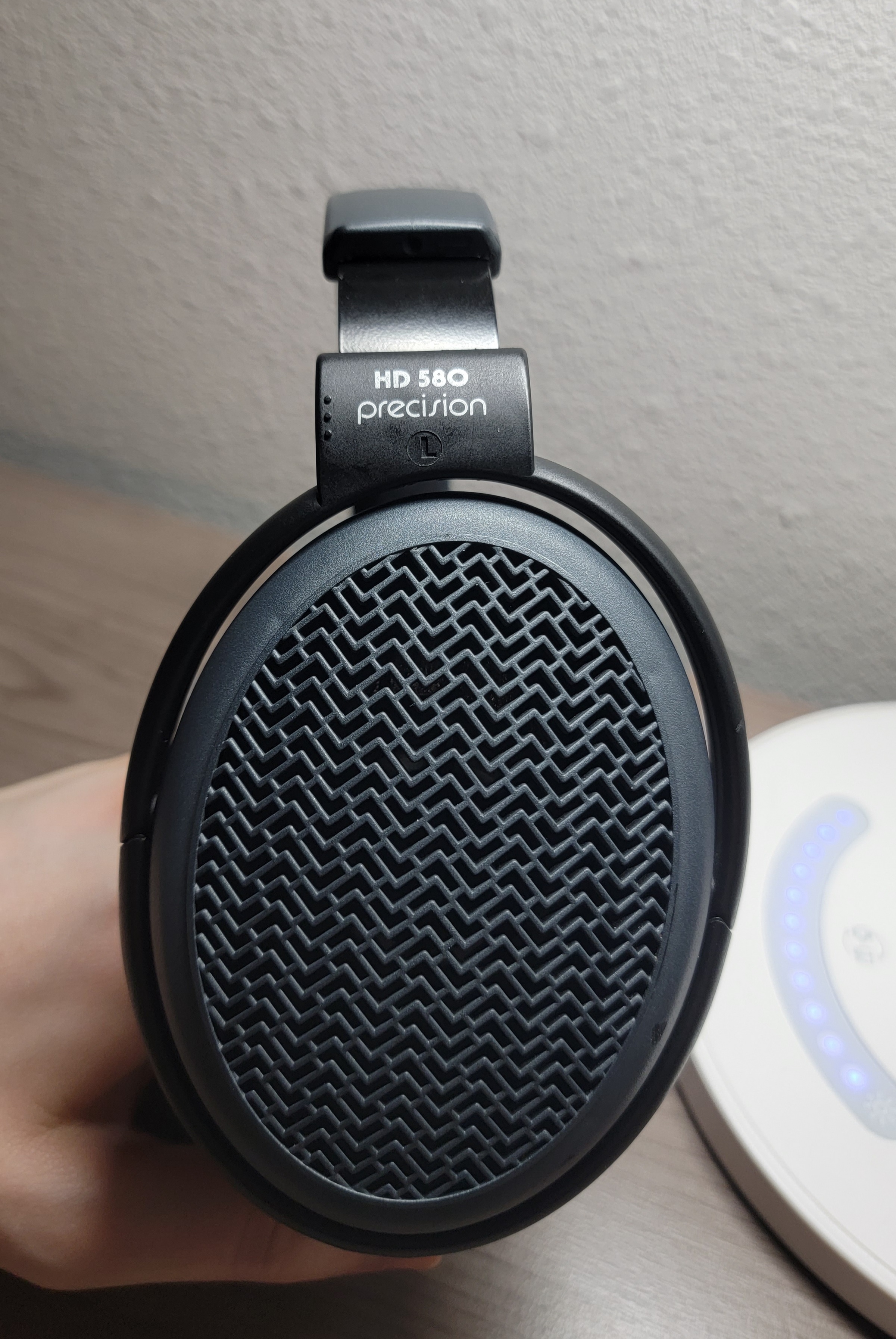Sold: Sennheiser HD580 flatplate | Headphone Reviews and Discussion ...