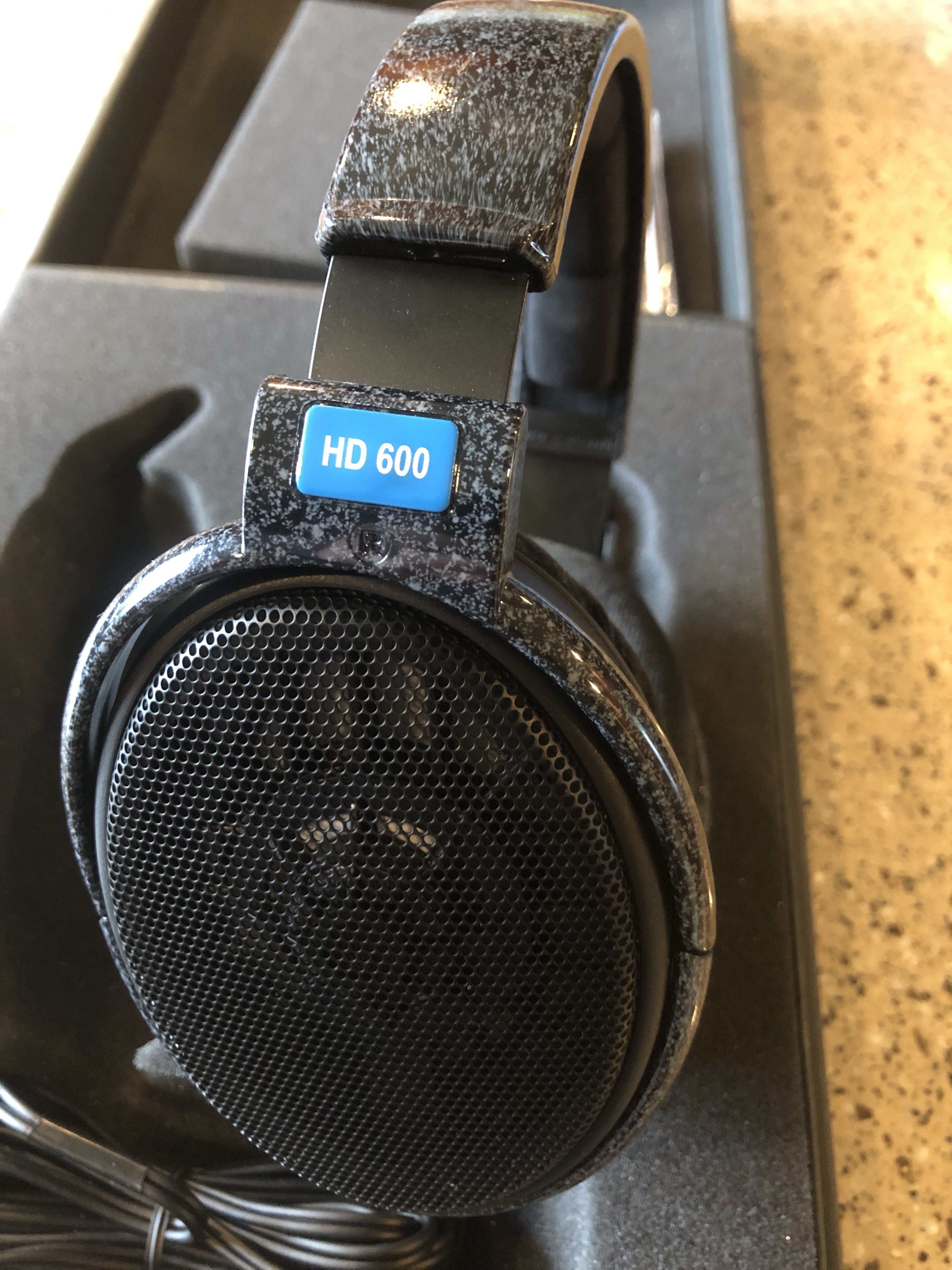 Closed: Sennheiser HD600 Marble | Headphone Reviews and Discussion ...