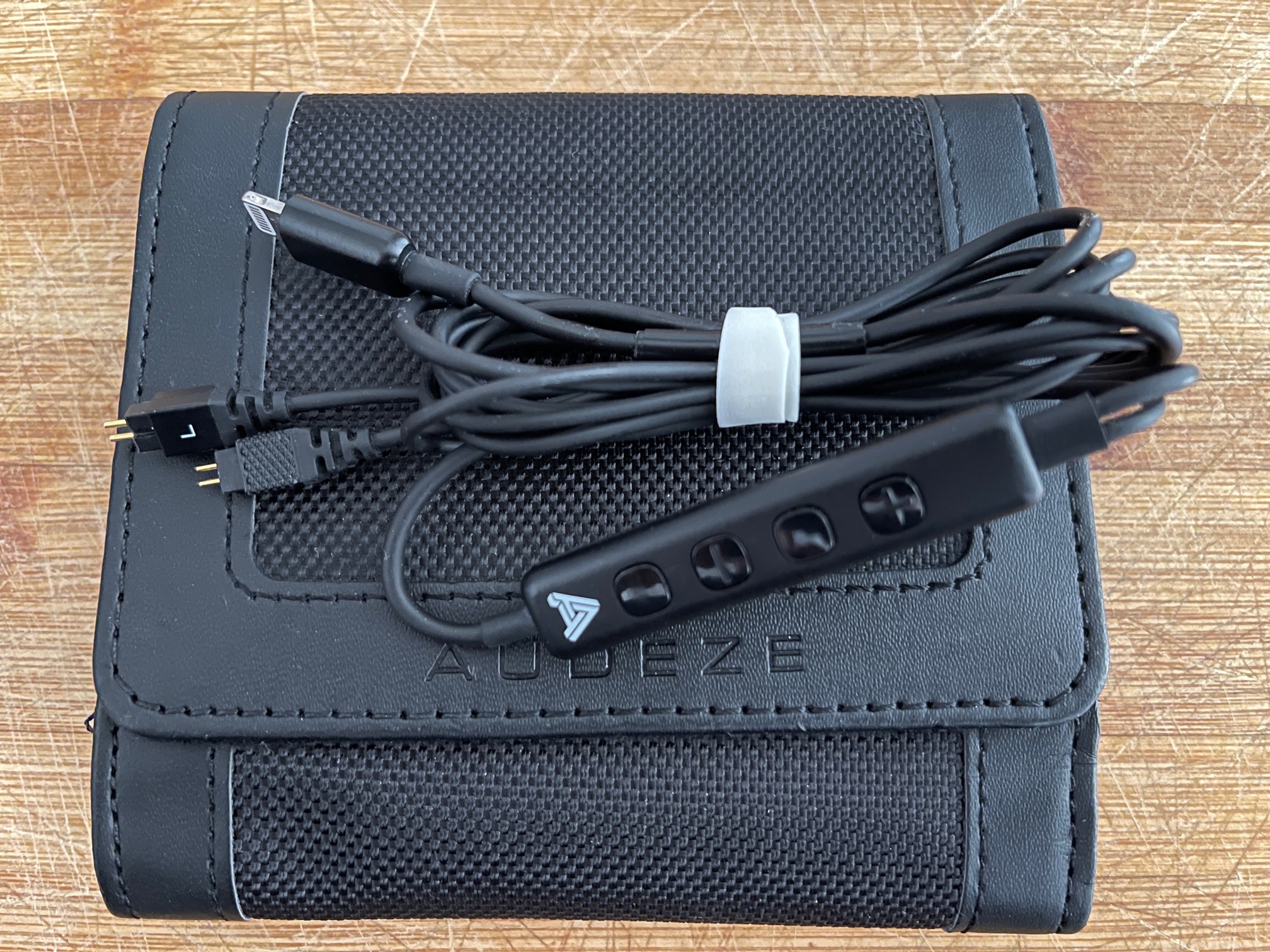 Sold: Audeze LCD i4 | Headphone Reviews and Discussion - Head-Fi.org