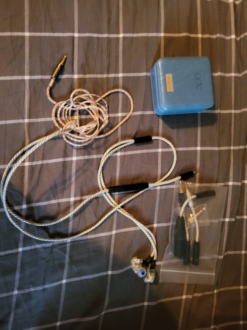 Sold: QQDC Anole VX-S and Hart Audio PC-3: Dual Angled 2-pin (QDC ...