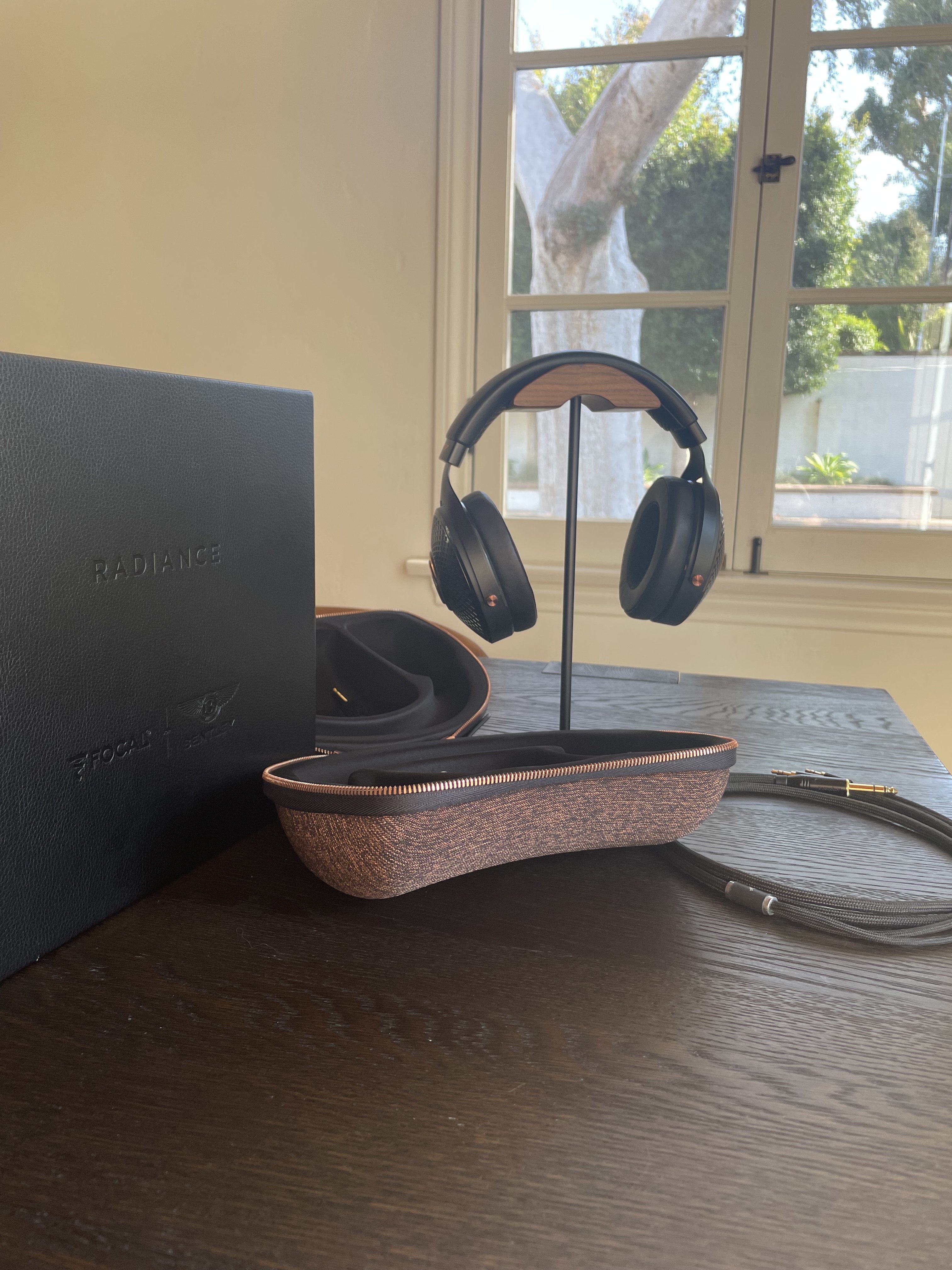 Closed: Focal Radiance + Custom Cable | Headphone Reviews and ...
