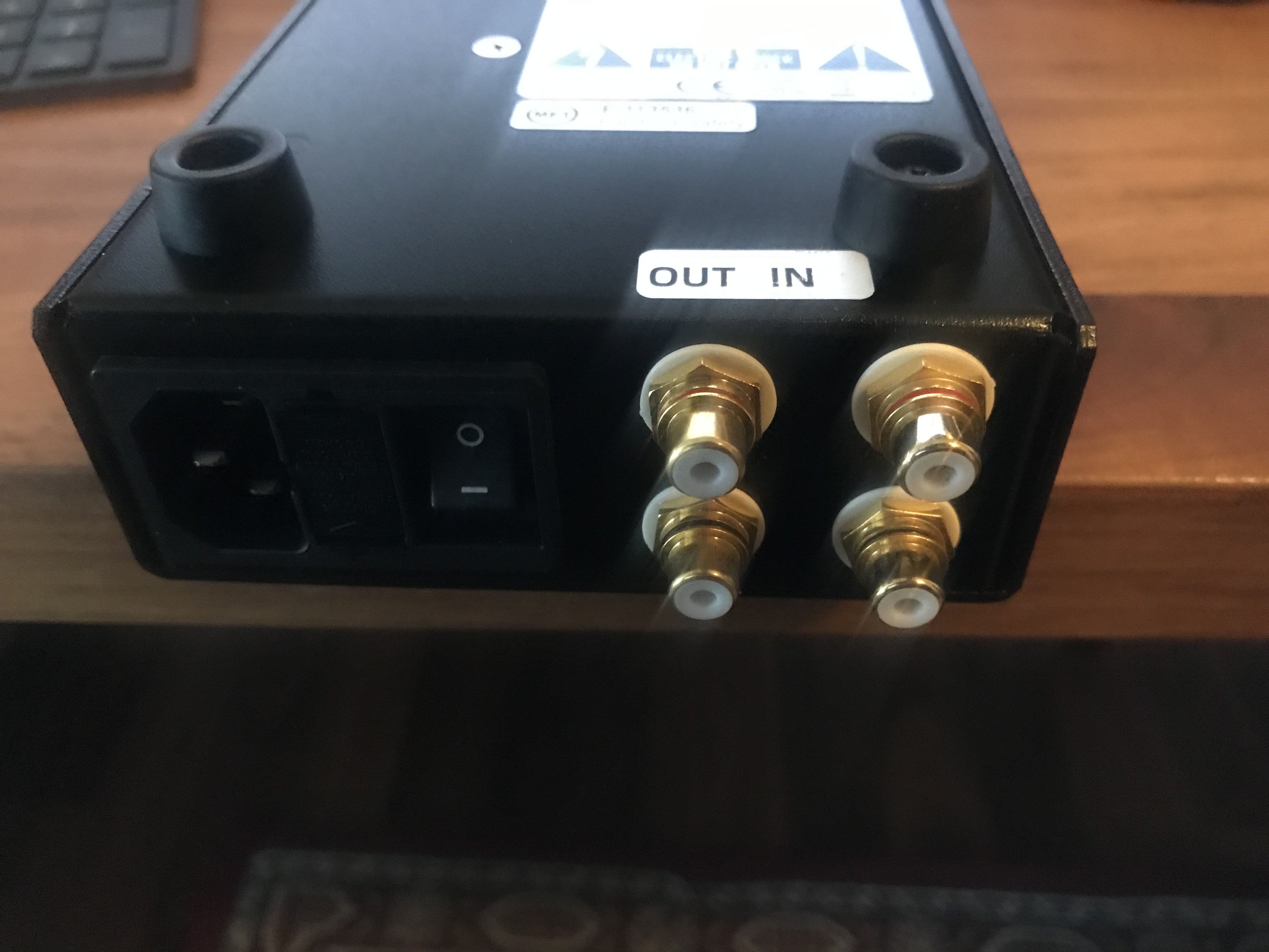 How to connect multiple headphone amps to system | Headphone Reviews ...