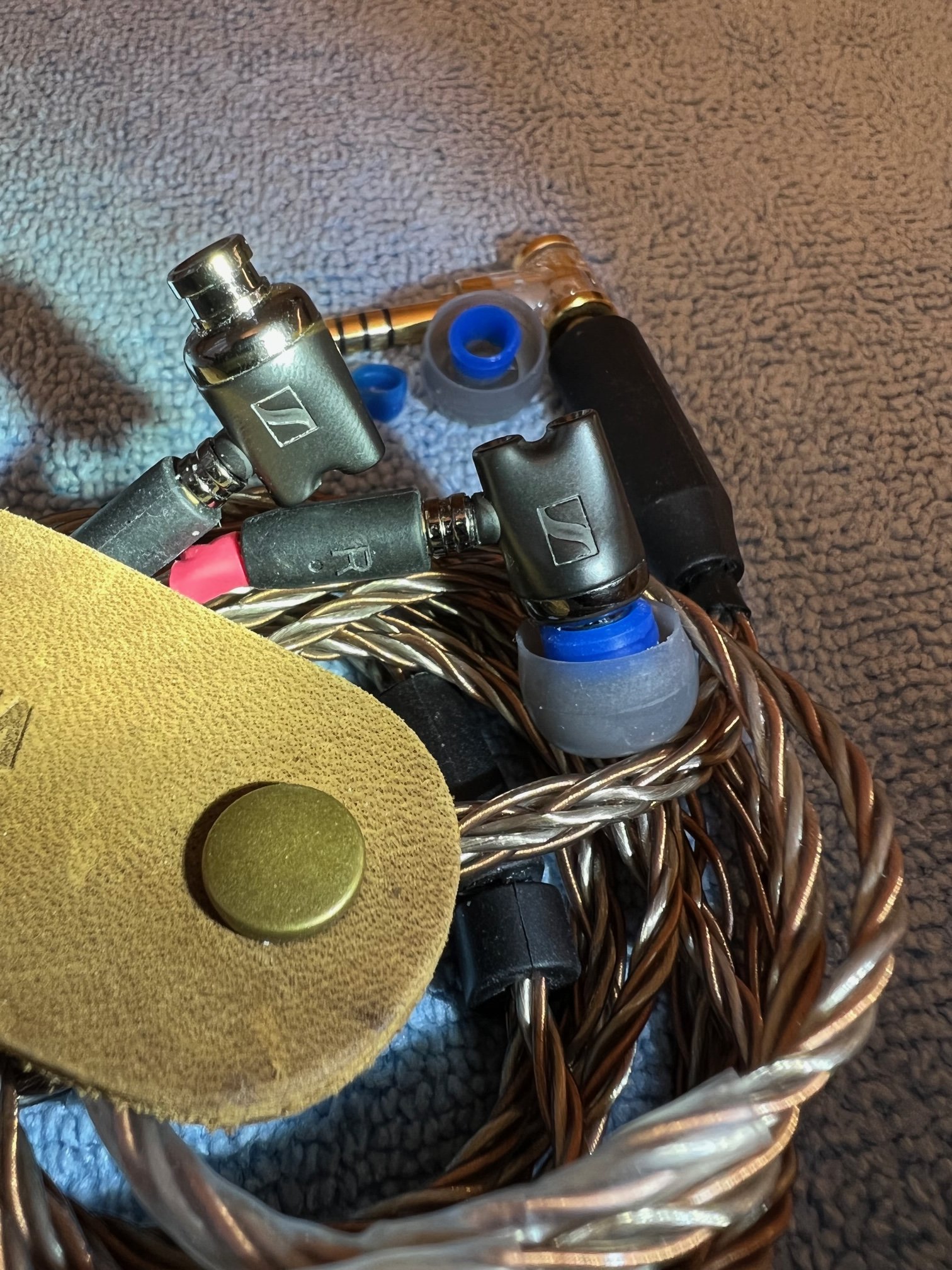 [FiiO FD7/FDX] 12mm dynamic driver with its diaphragm using pure ...