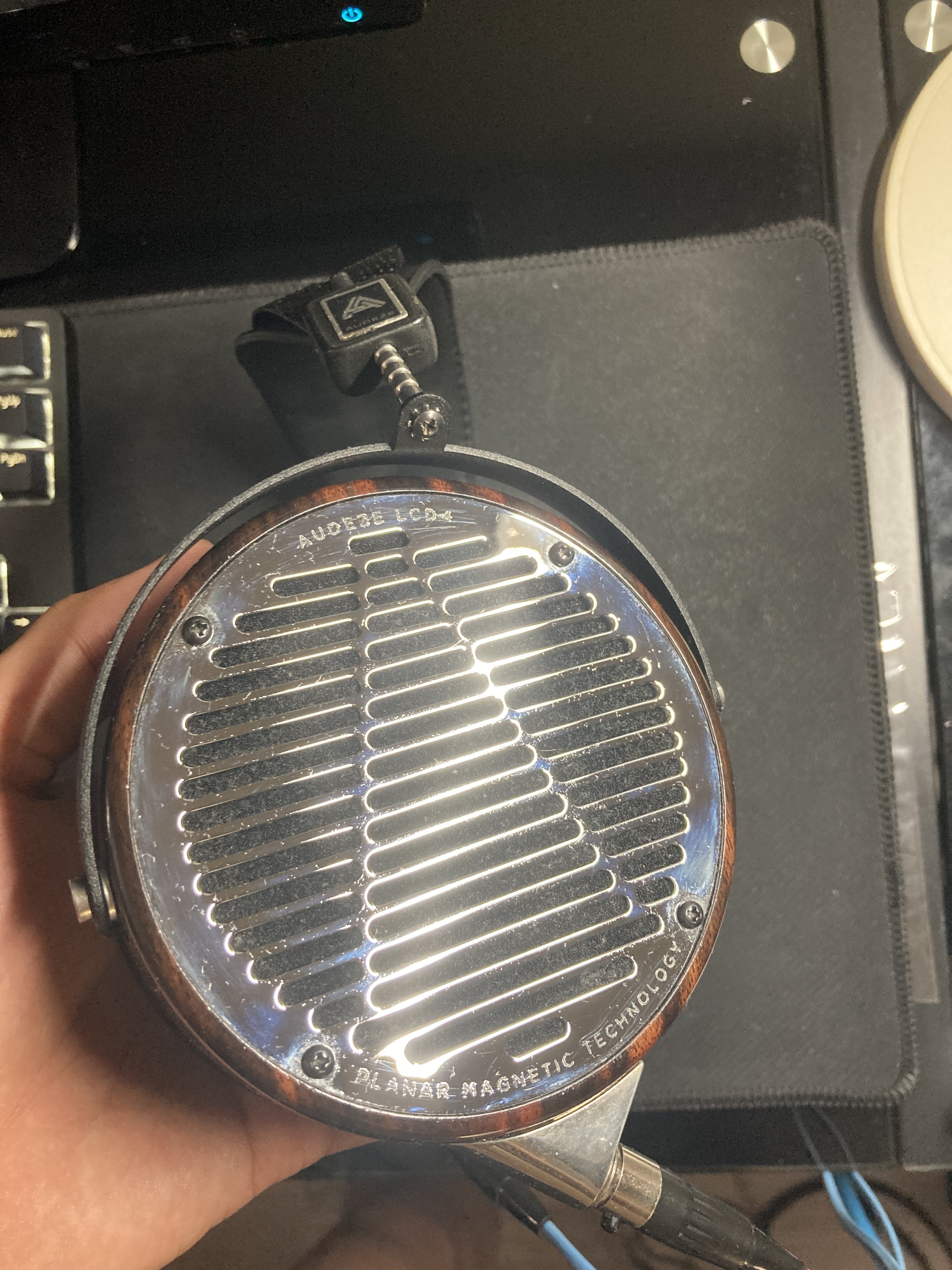 Sold: Just refurbished by Audeze LCD-4 with brand new pads and yokes ...