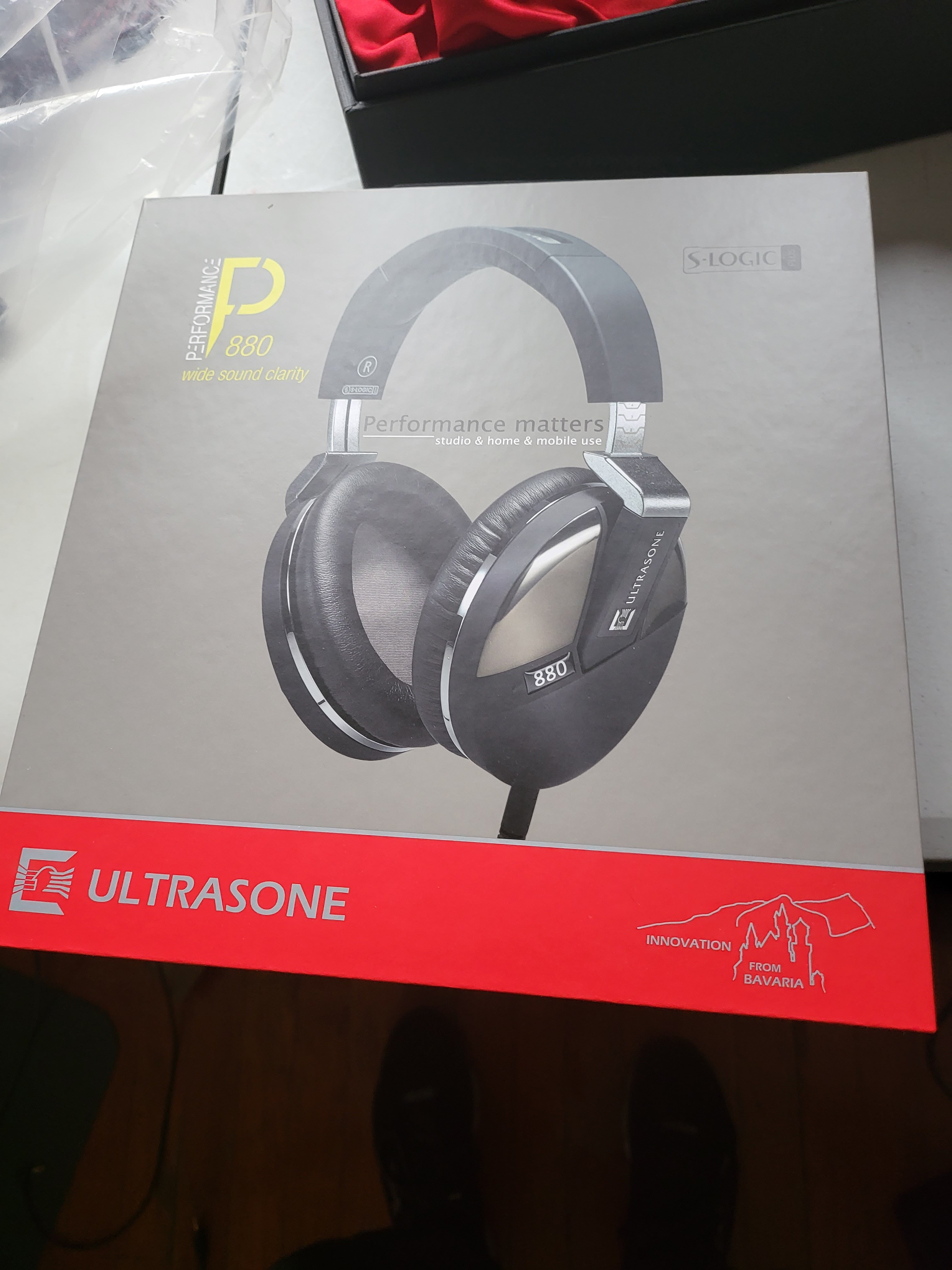 Closed: Ultrasone P880 | Headphone Reviews and Discussion - Head-Fi.org