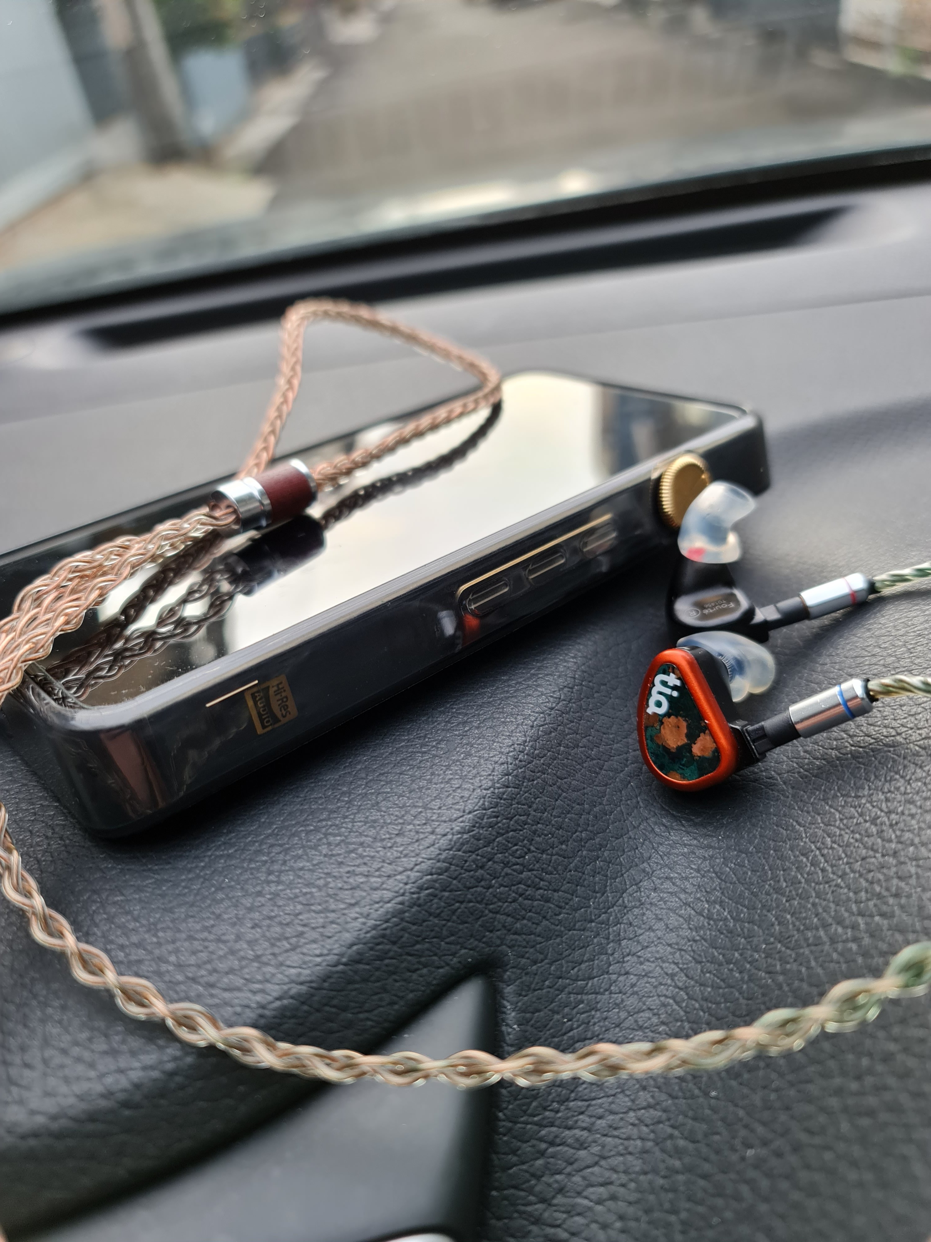Pictures of Your Portable Rig (part XVI) - Thread Gallery | Headphone ...
