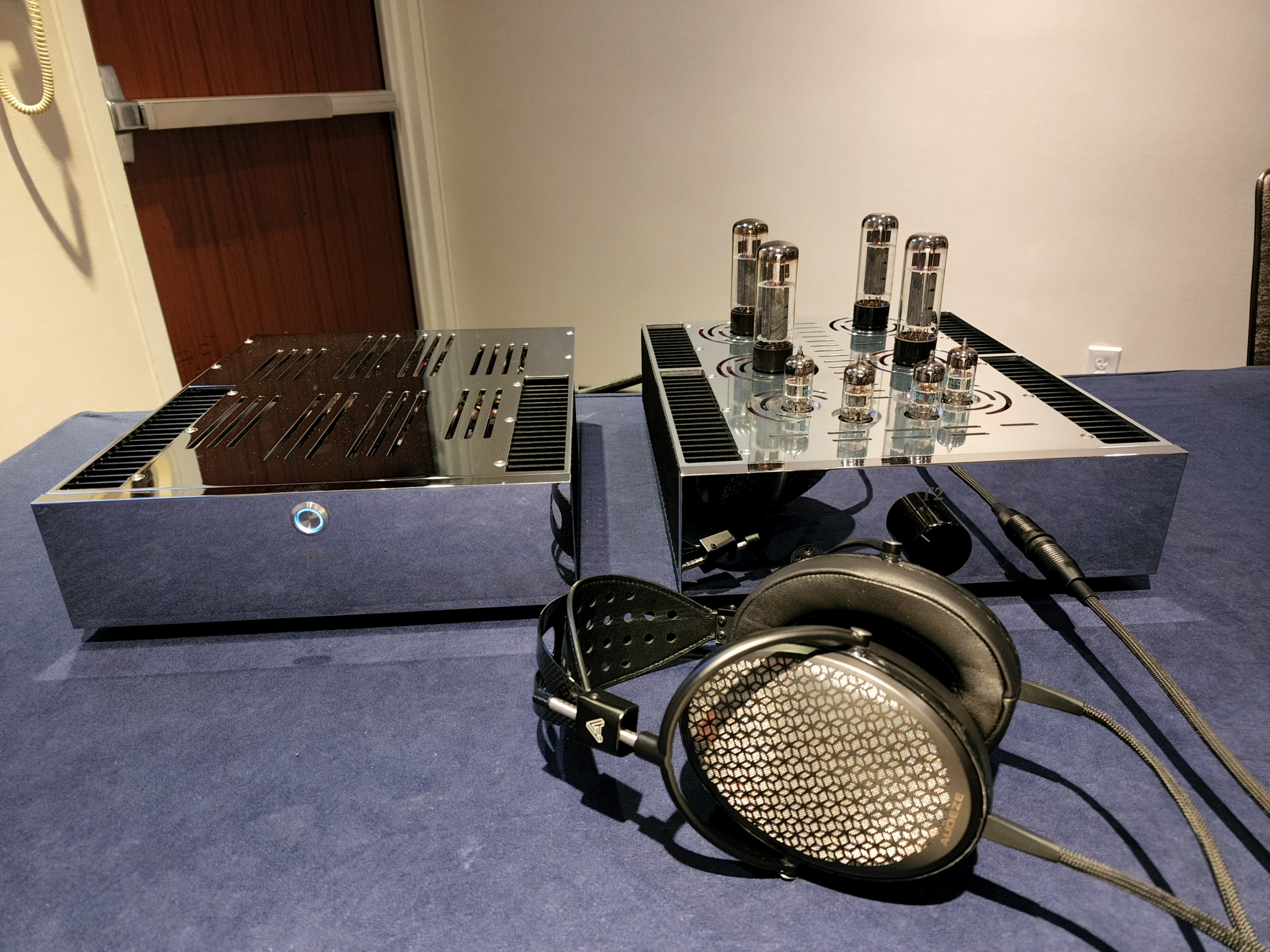 Kerry's got a new Co... Eksonic | Page 5 | Headphone Reviews and ...