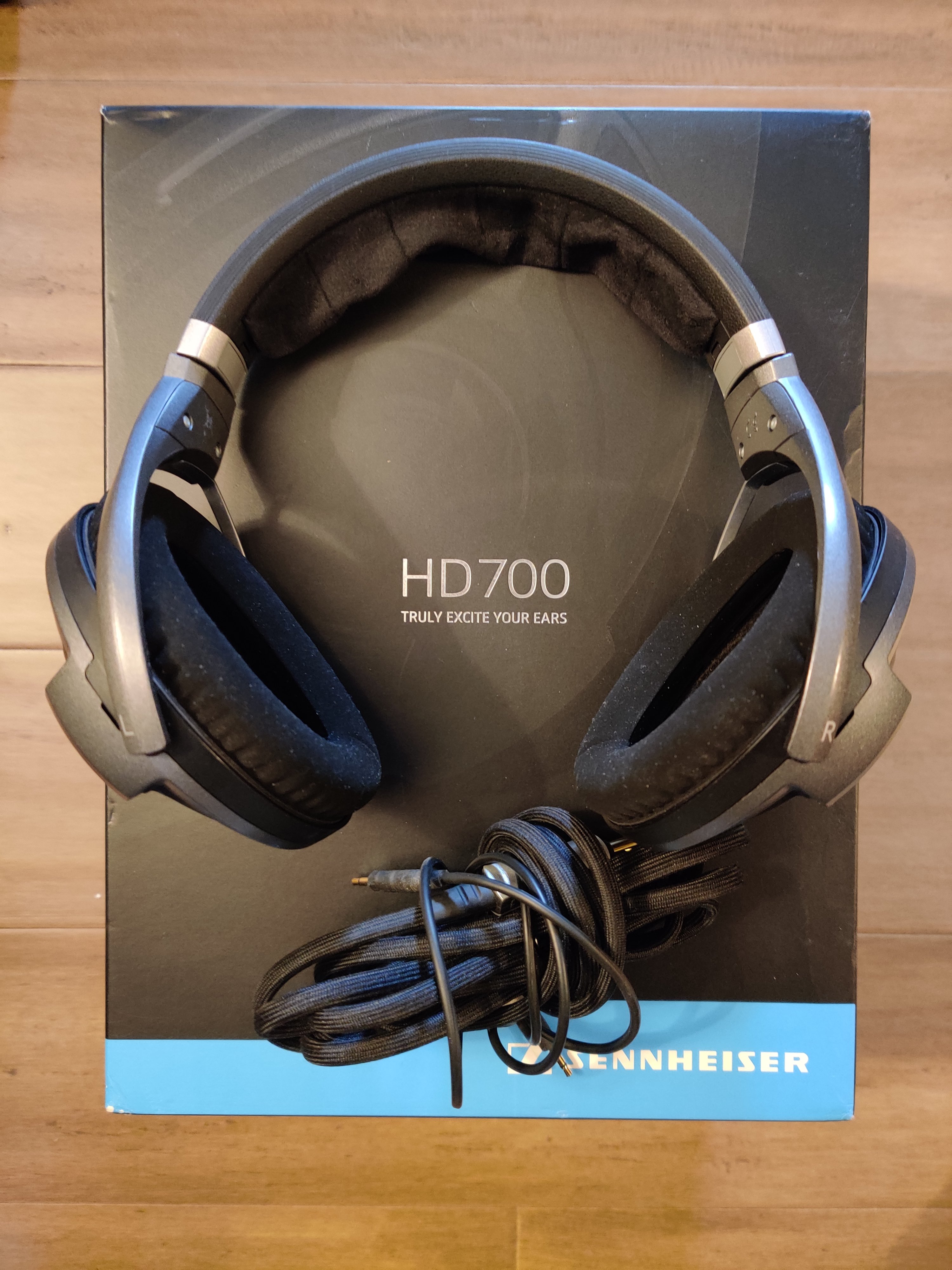 Sold: Sennheiser HD700 with Modhouse mod | Headphone Reviews and ...