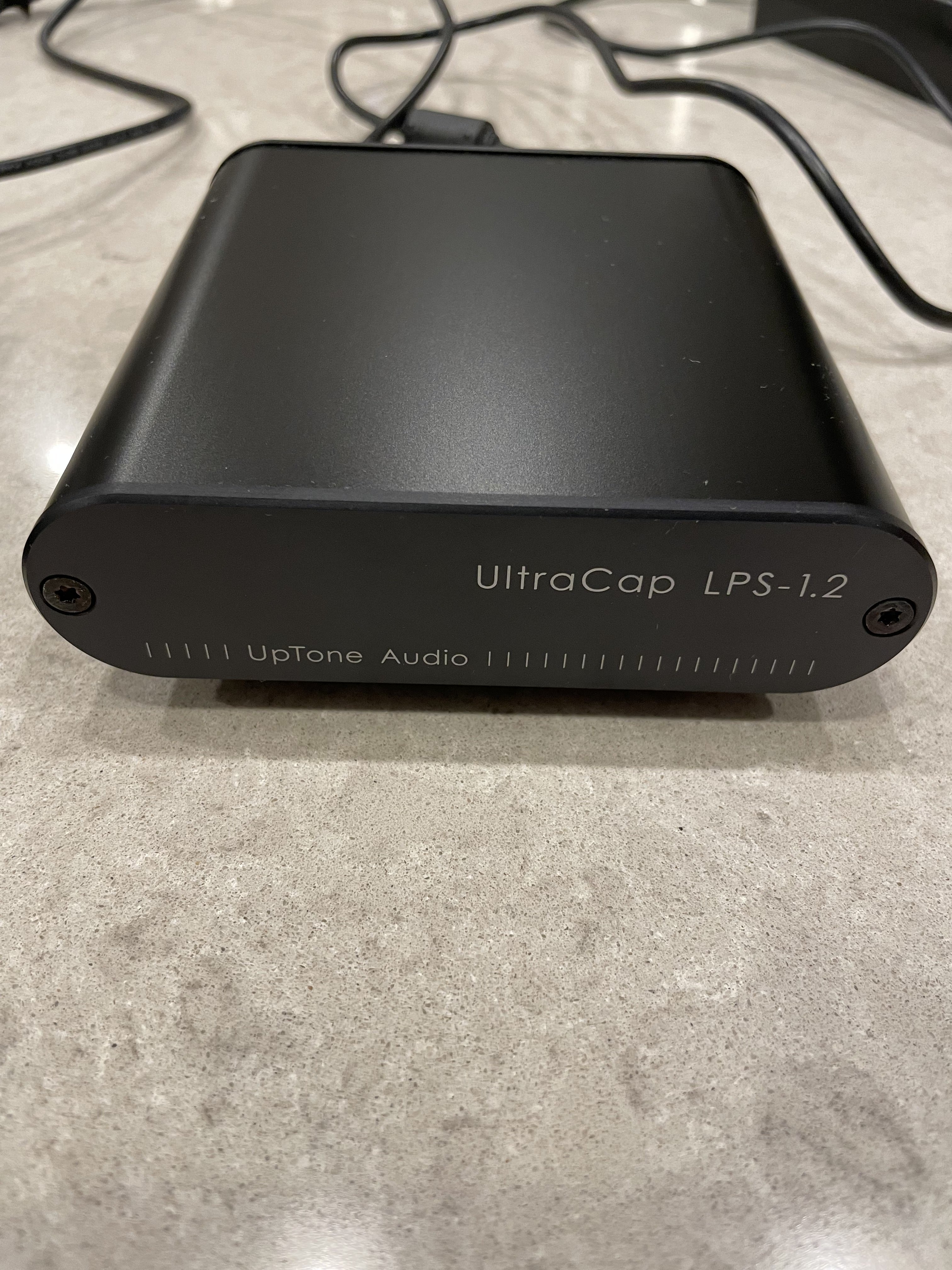 Closed: Sonore Ultra Rendu Uptone Audio Ultracap plus extra | Headphone ...
