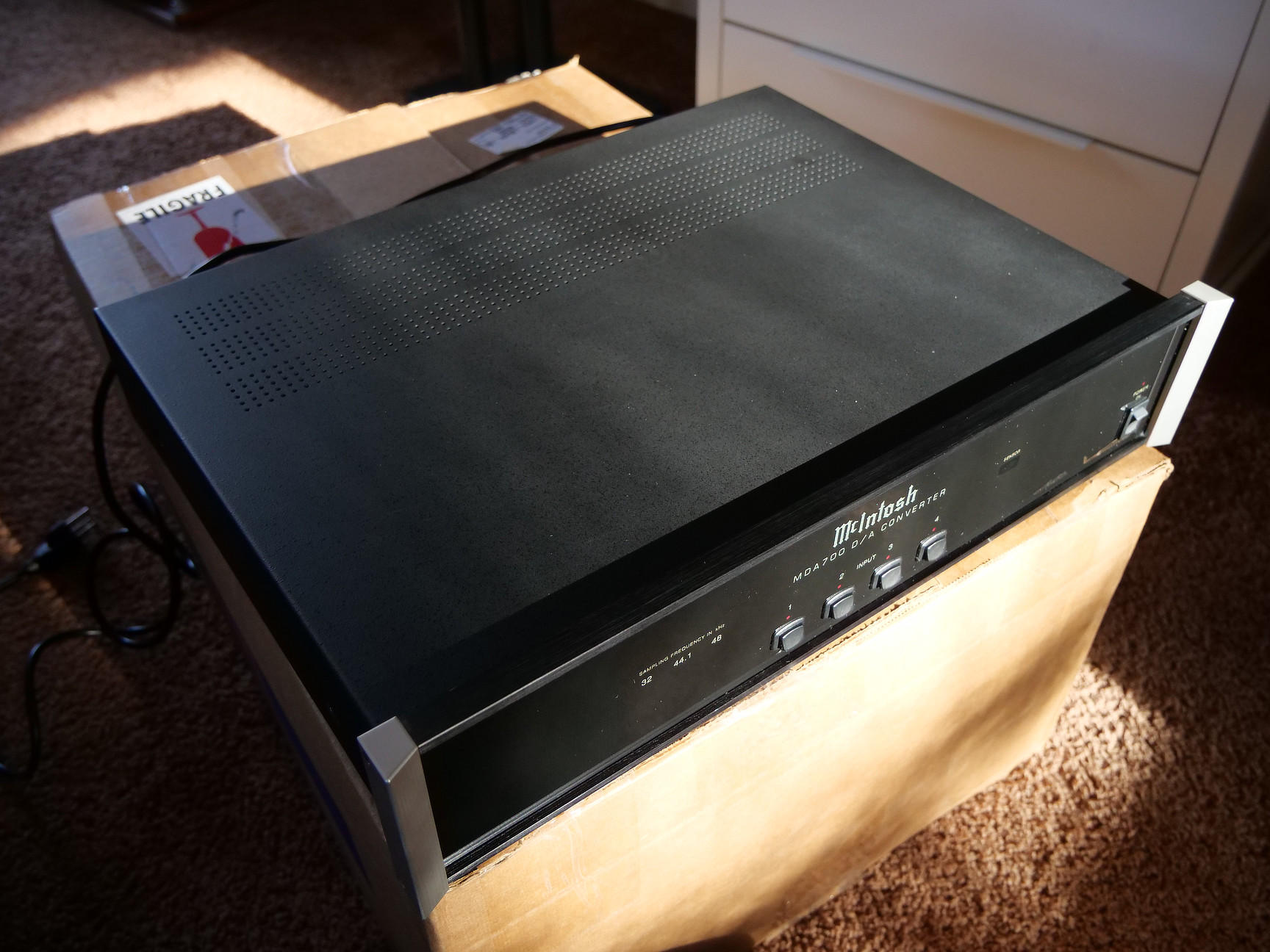Closed: McIntosh MDA700 D/A Converter | Headphone Reviews and ...