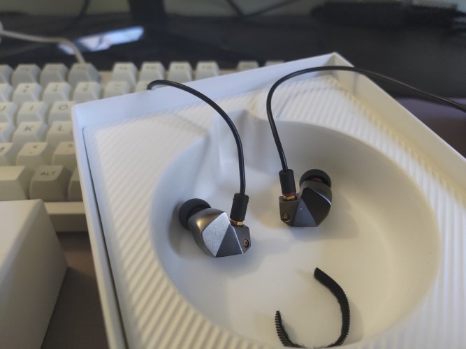 Closed: Final Audio B2 | Headphone Reviews and Discussion - Head-Fi.org