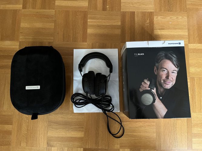 Sold: Beyerdynamic T1 Black Special Edition (2nd Gen) | original box ...