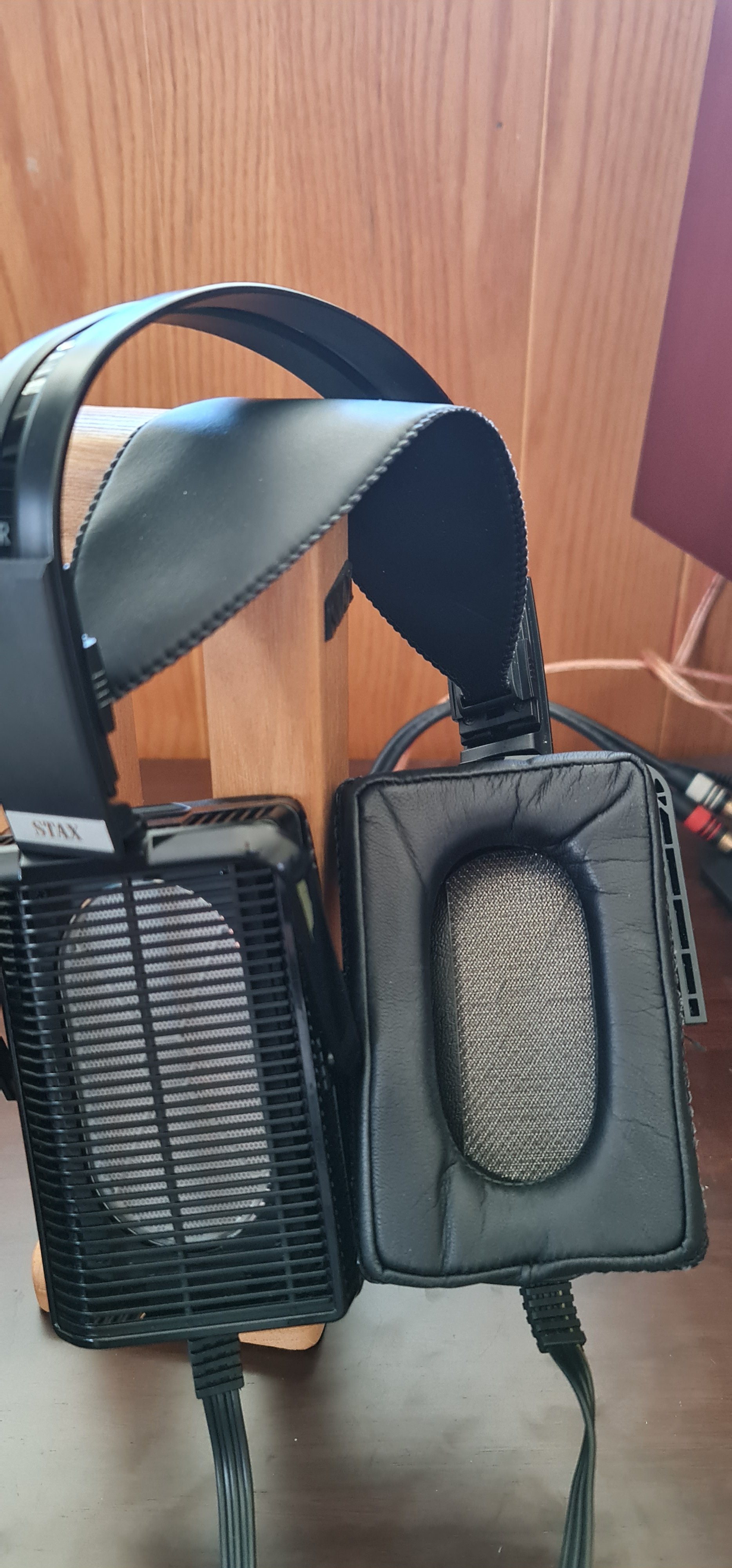 Closed: FS: Stax L700 | Headphone Reviews and Discussion - Head-Fi.org