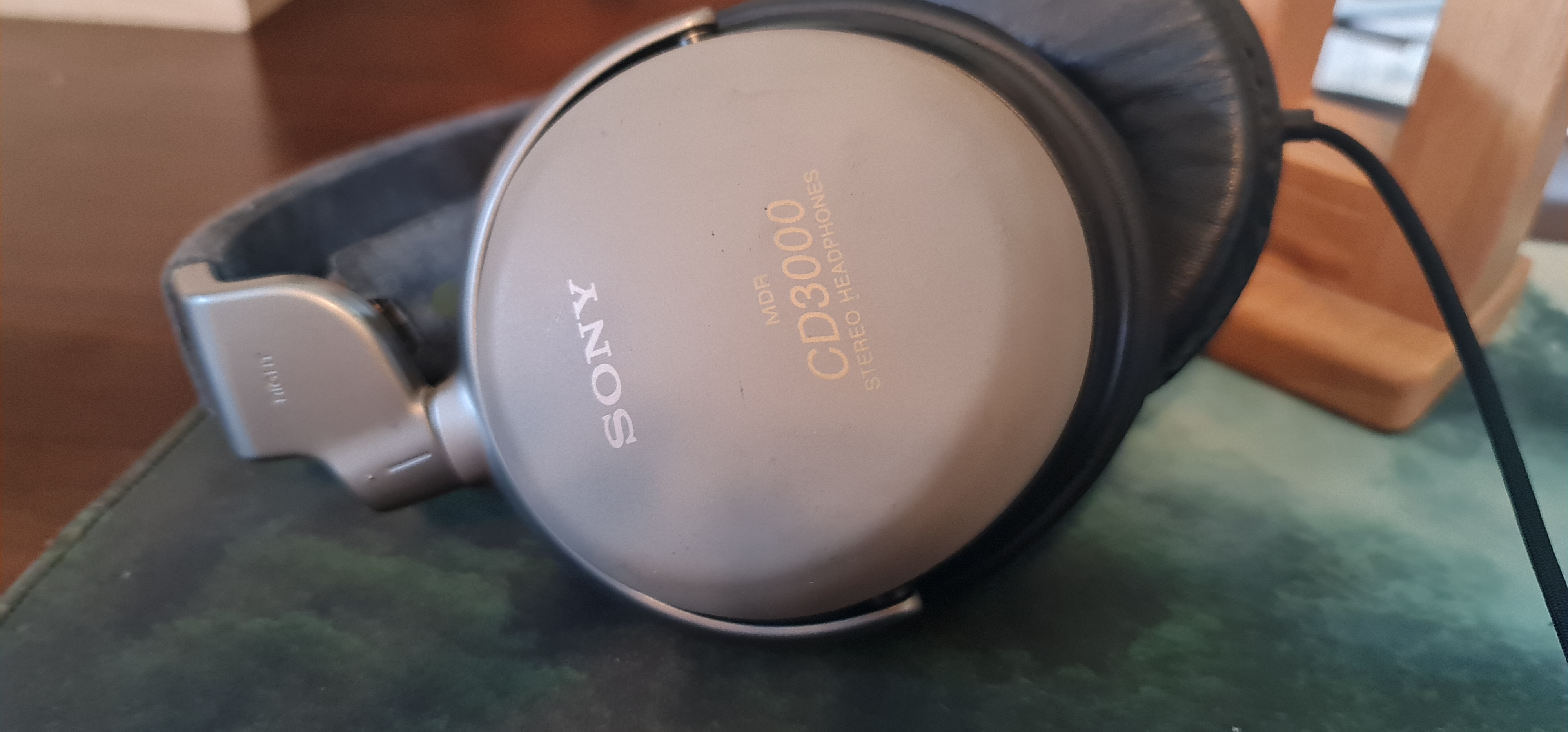 Closed: Sony MDR-CD3000 | Headphone Reviews and Discussion - Head-Fi.org