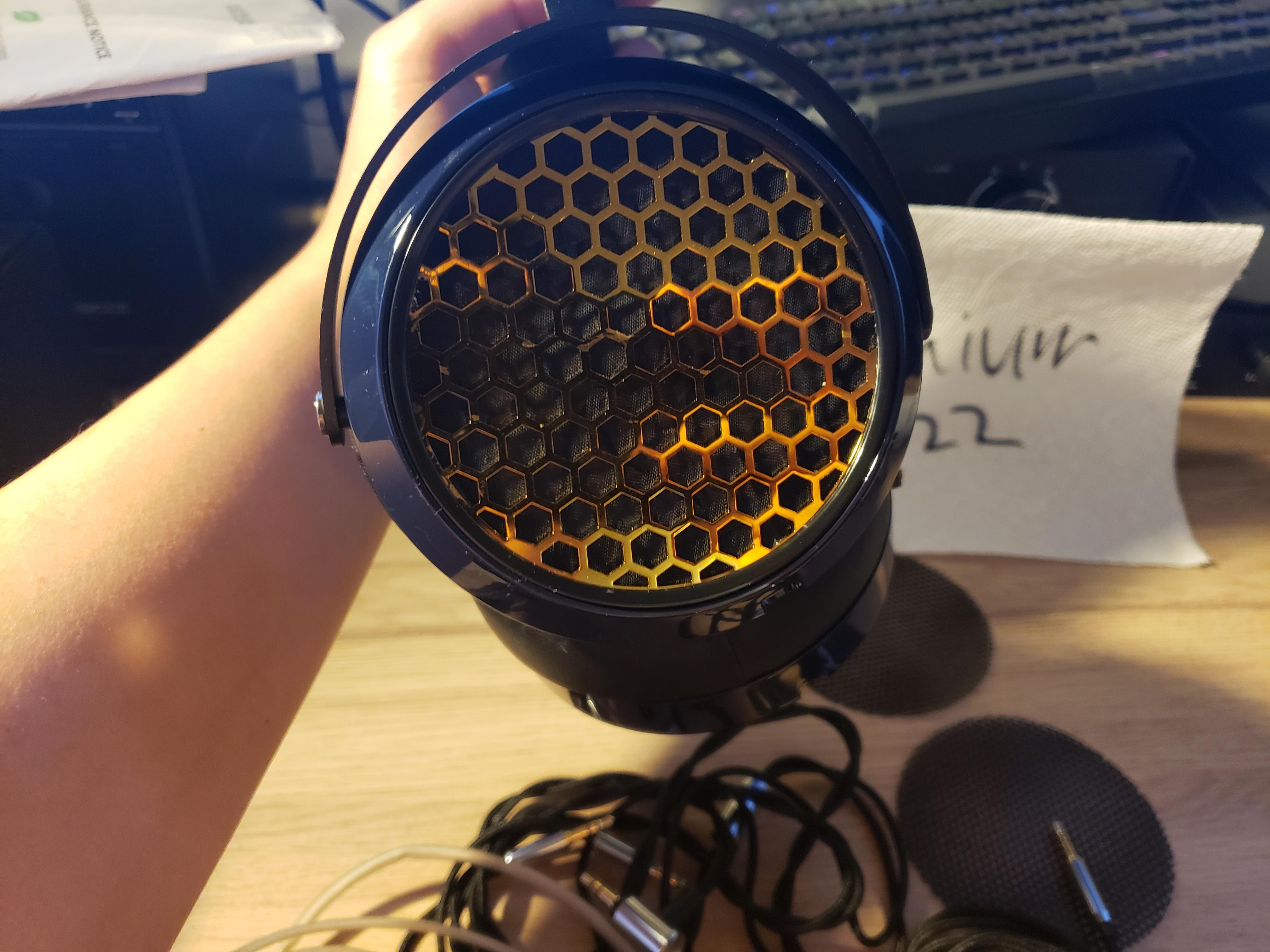 Closed: Hifiman He6se v2 grill mods, extra cables, local deal discount ...
