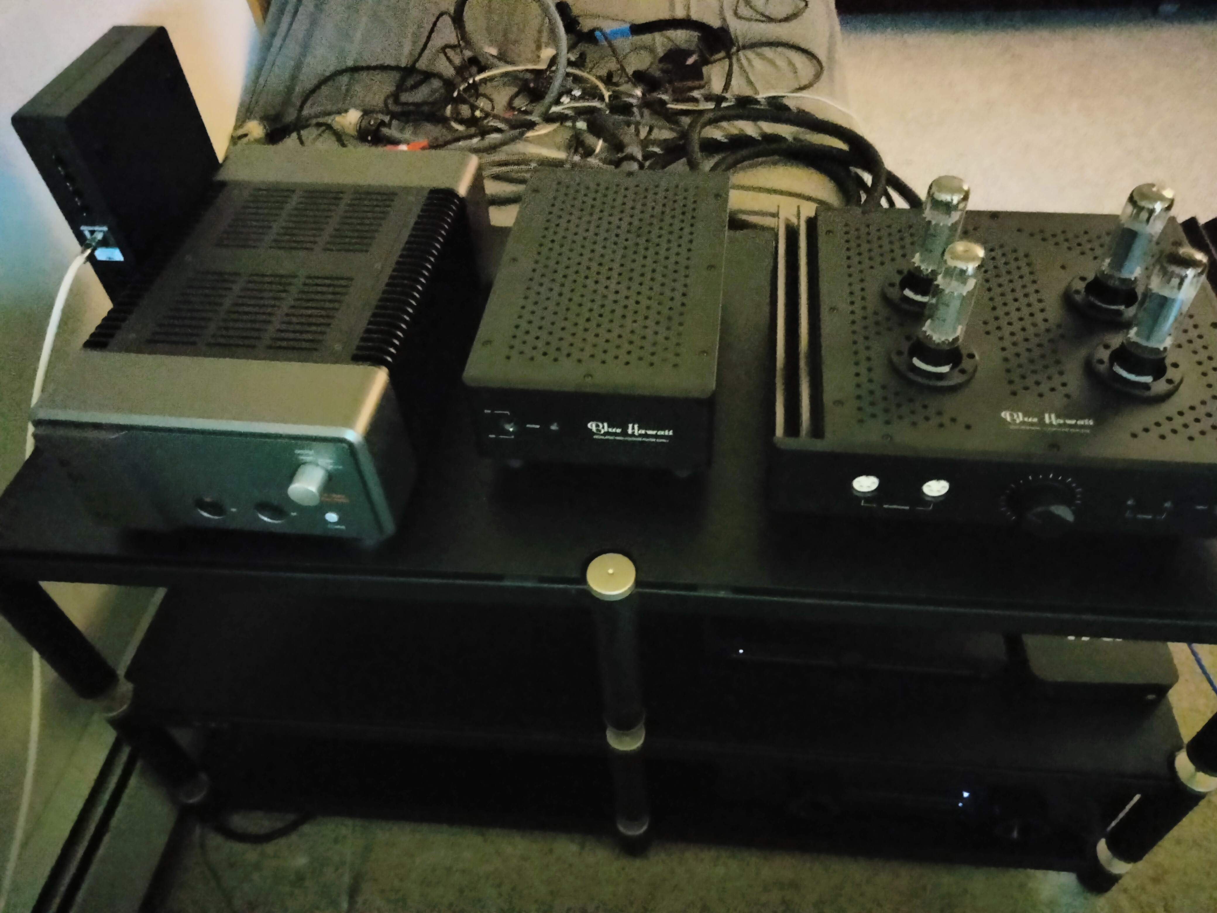 Riviera AIC-10 headphones & speakers amplifier | Headphone Reviews and ...