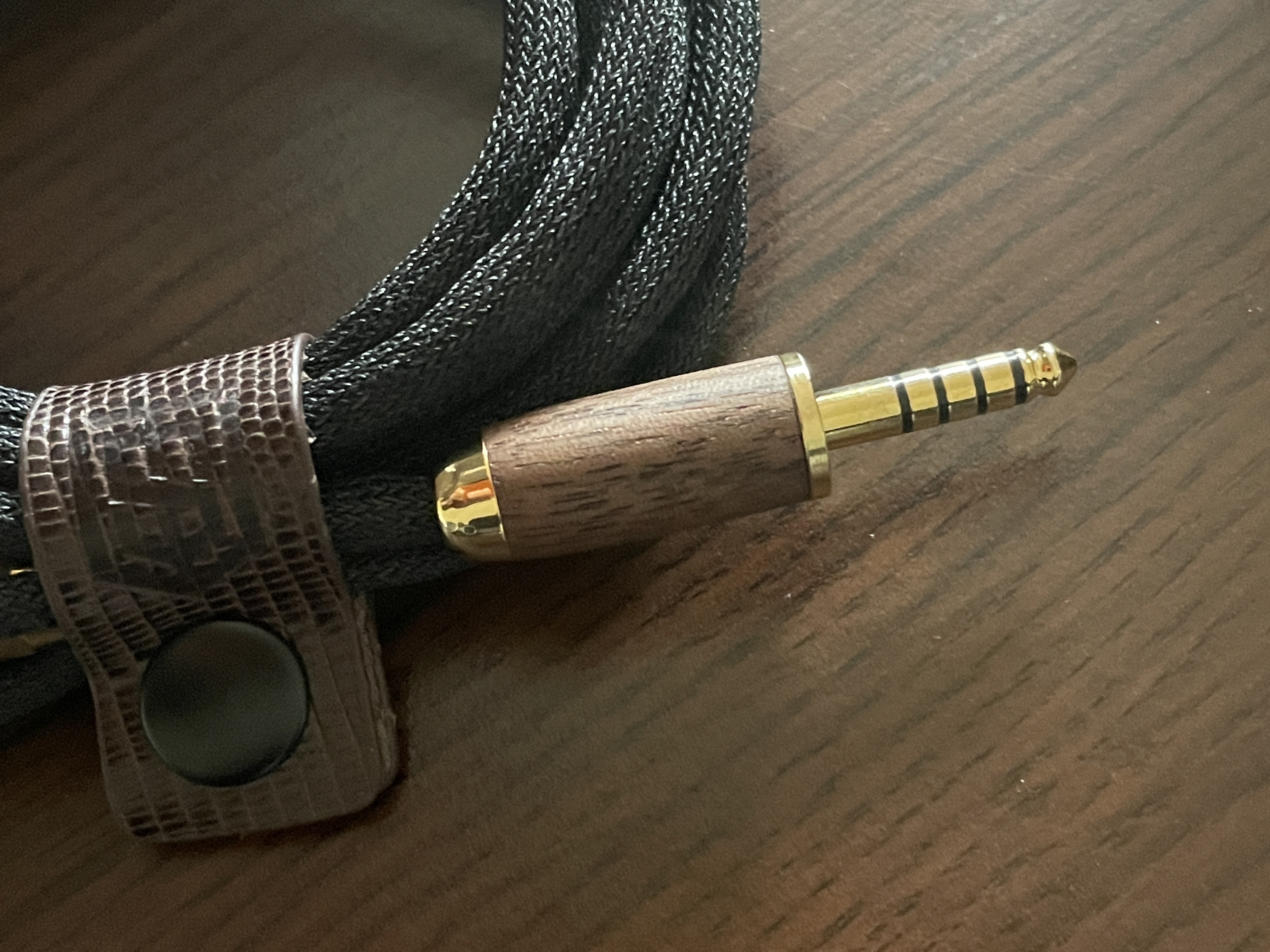 Sold: MEZE FOCAL HIFIMAN - Custom made Balanced 4.4. Headphone Cable 2 ...
