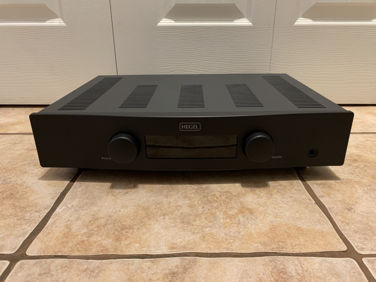 Closed: Hegel H90 Integrated Streaming DAC Amplifier | Headphone ...