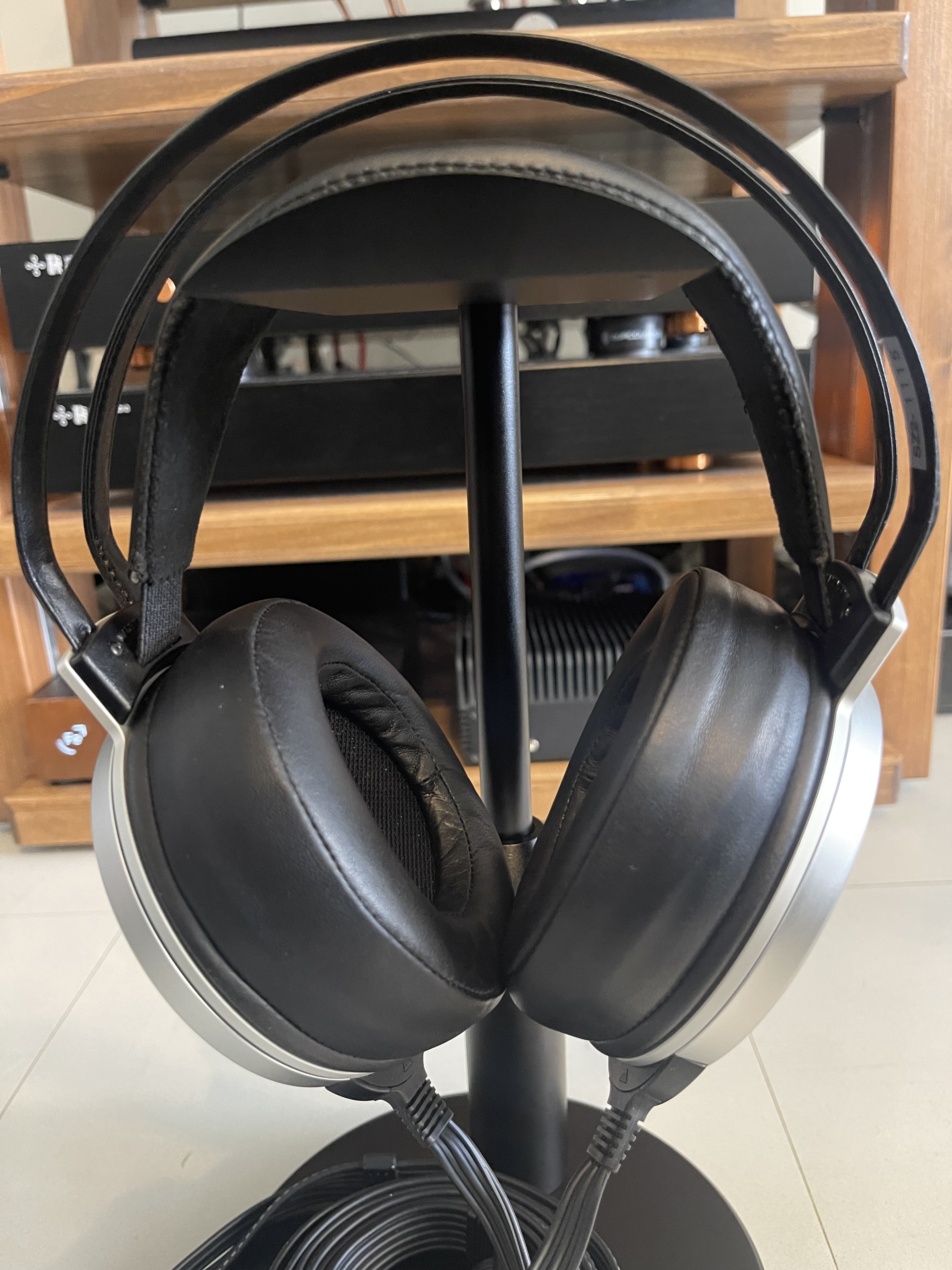 Sold: Stax SR-007mk2 SZ2 w/port mod | Headphone Reviews and Discussion ...
