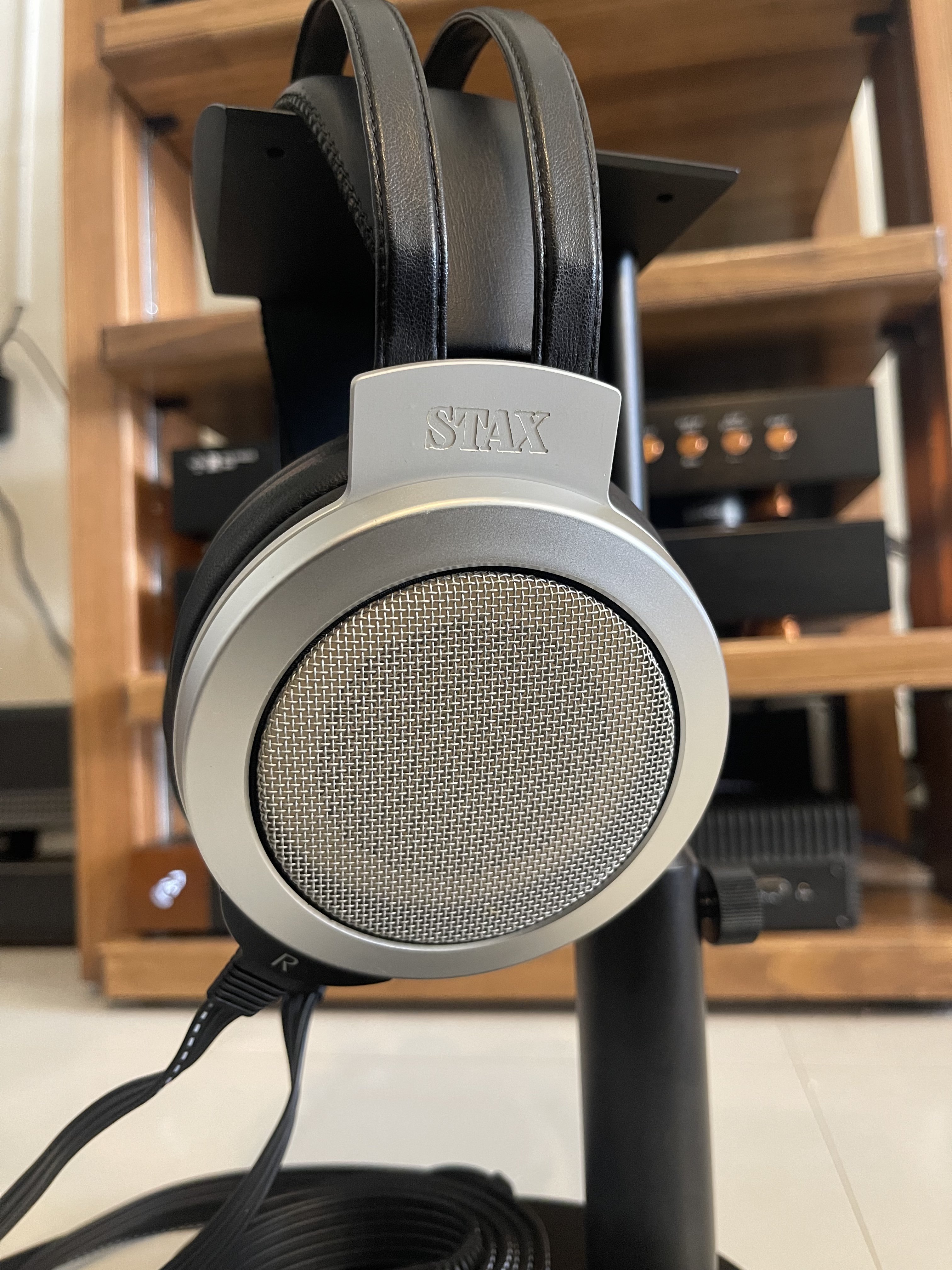 Sold: Stax SR-007mk2 SZ2 w/port mod | Headphone Reviews and Discussion ...