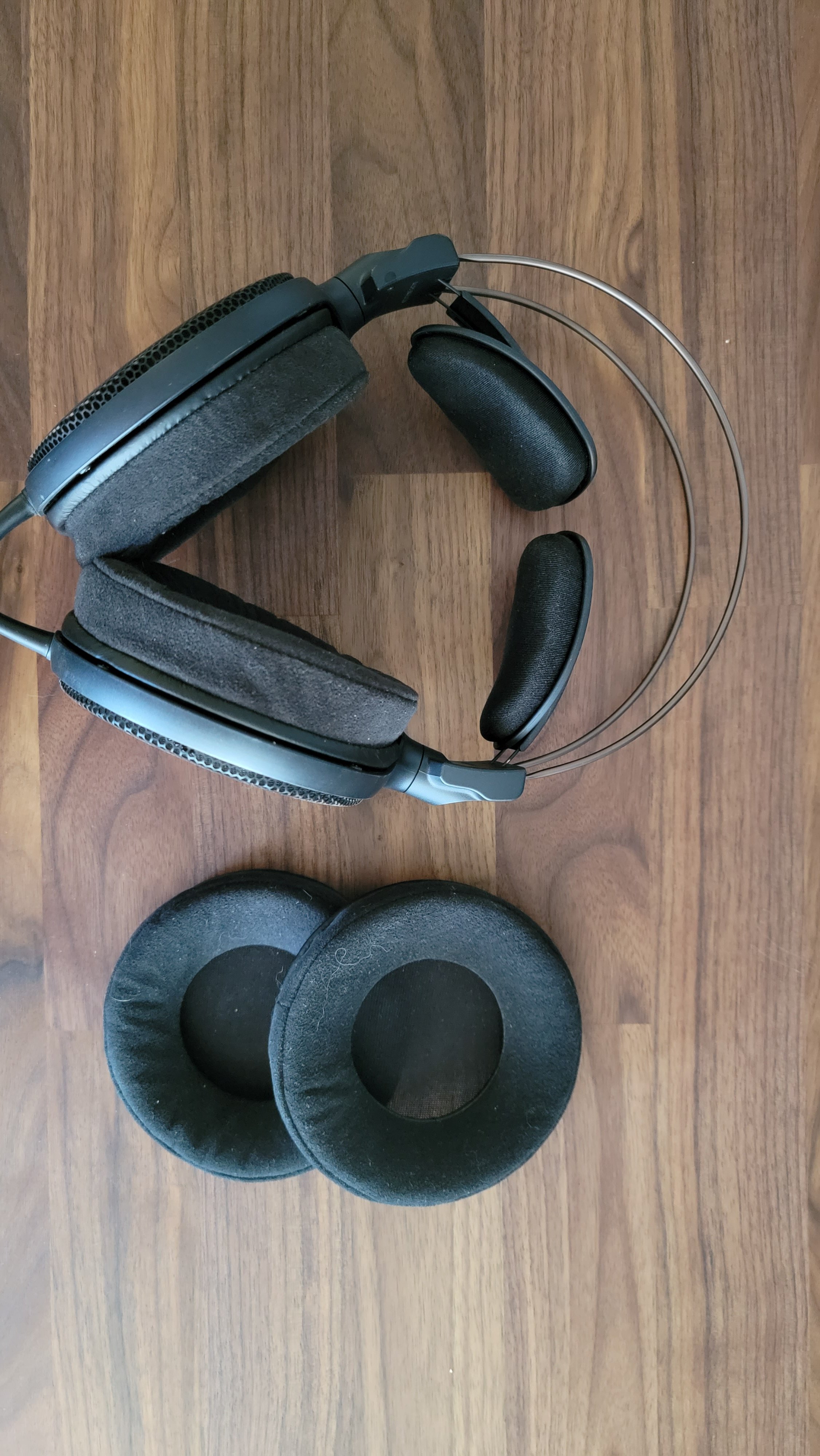 Sold: Audio Technica ATH-AD2000 w/ Black Yaxi Pads (Non X Version ...