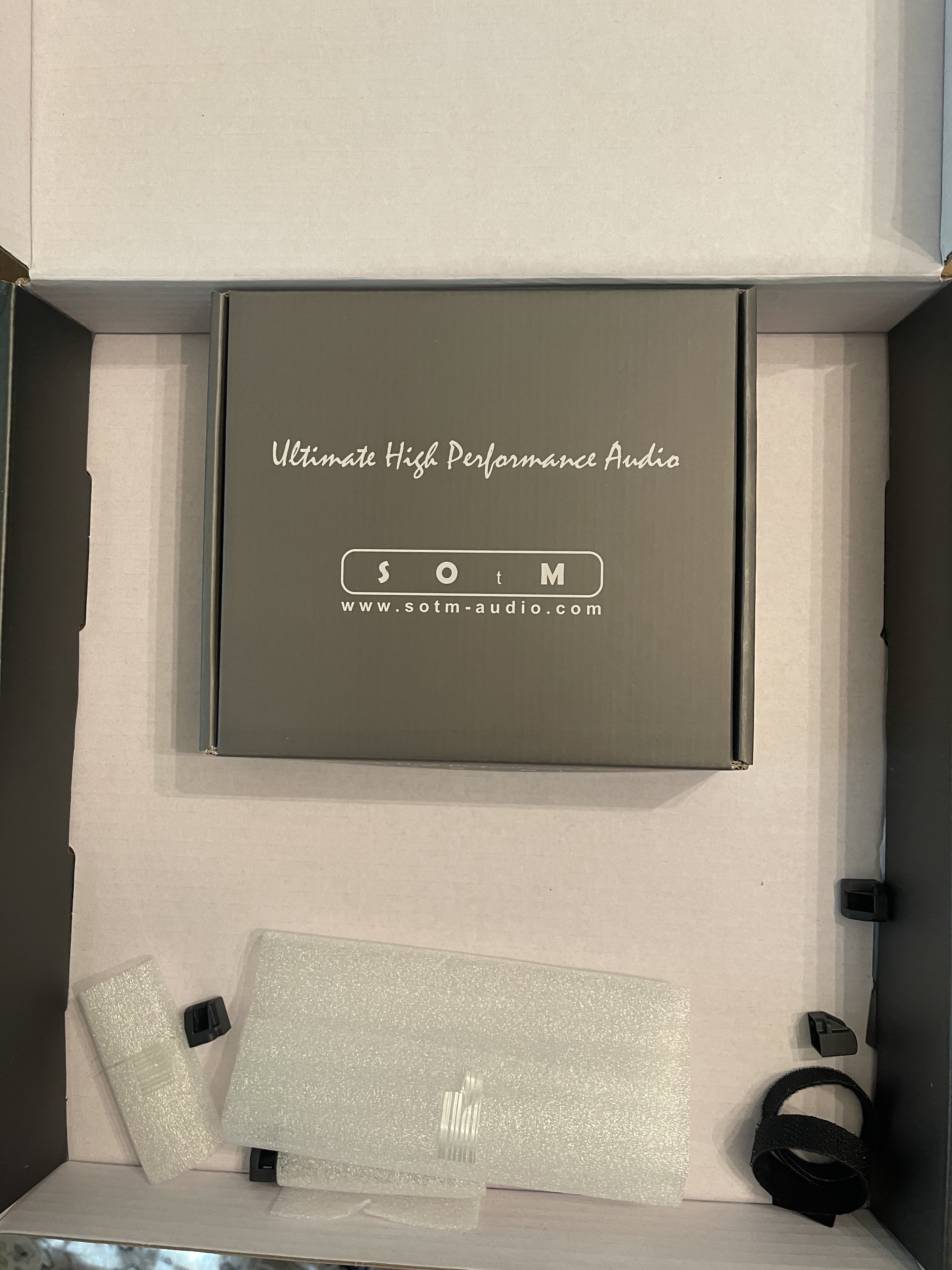 Closed: SOtM Audio dCBL-CAT7 Ethernet Cable (4.5M) + Noise Filter ...