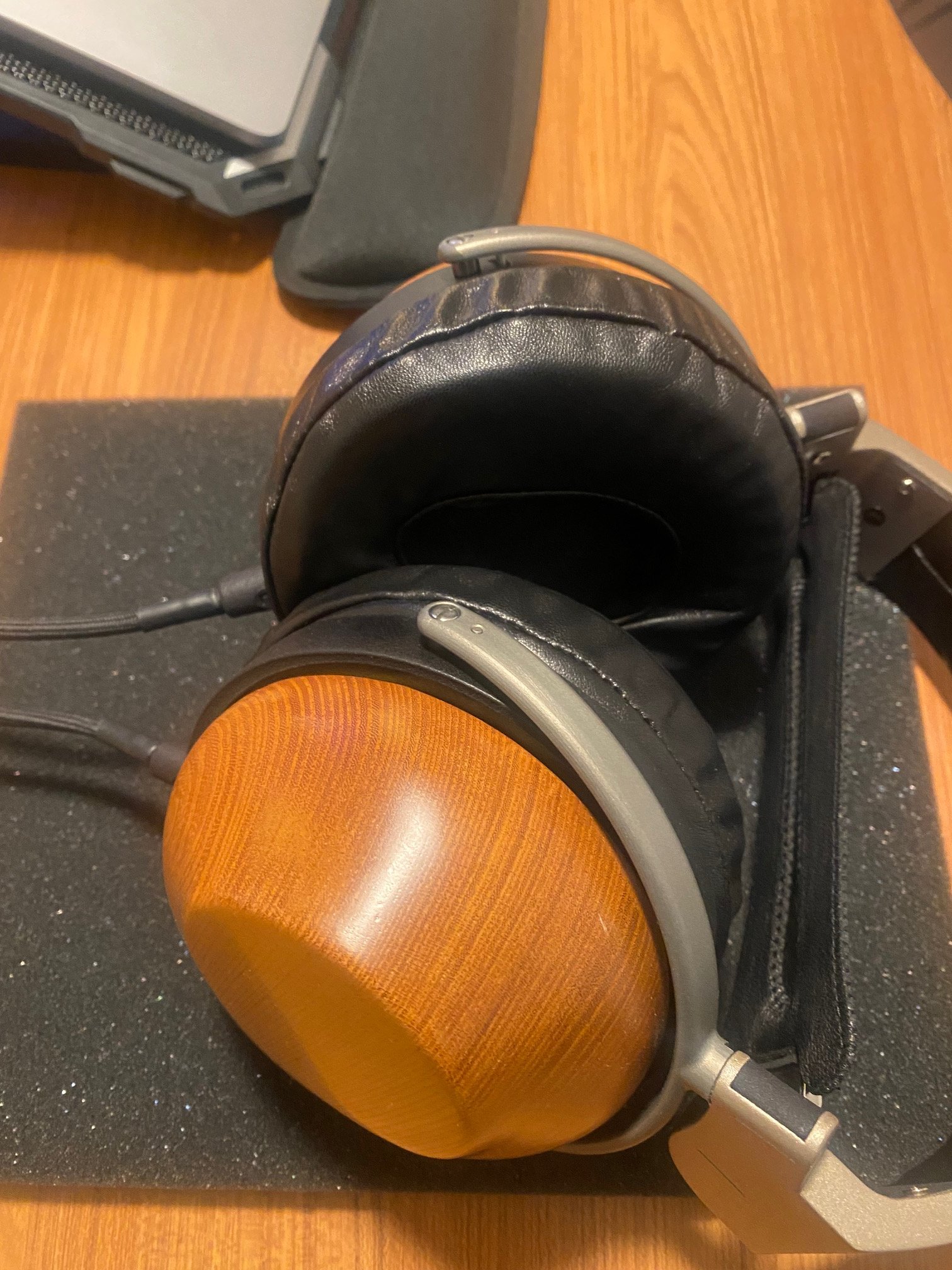 Sold: ES Labs ES-R10 (Sony MDR-R10 Replica) | Headphone Reviews and ...