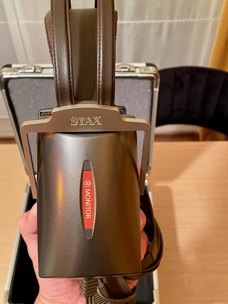 Closed: Stax 4070 closed-back / ultra rare | Headphone Reviews and Discussion - Head-Fi.org