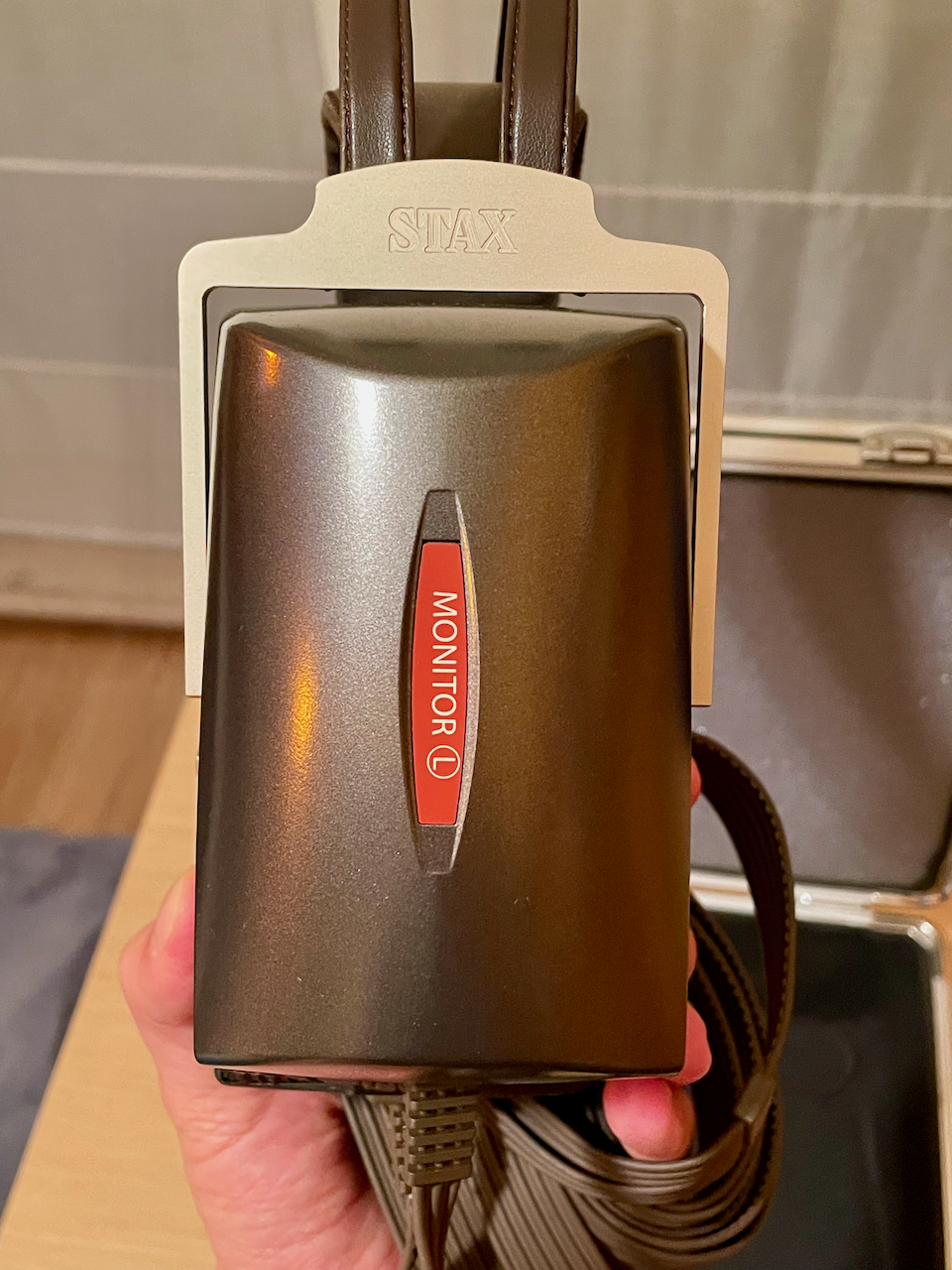 Closed: Stax 4070 closed-back / ultra rare | Headphone Reviews and Discussion - Head-Fi.org