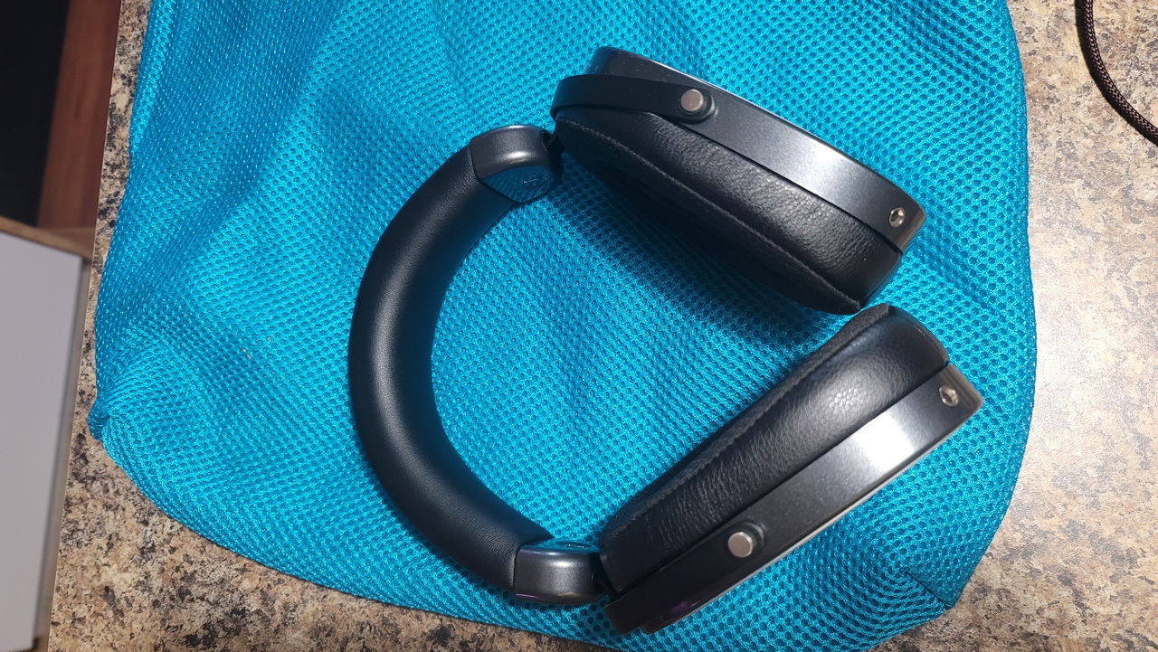 Closed: Hifiman Edition XS (mint new + new extra replacement cable ...