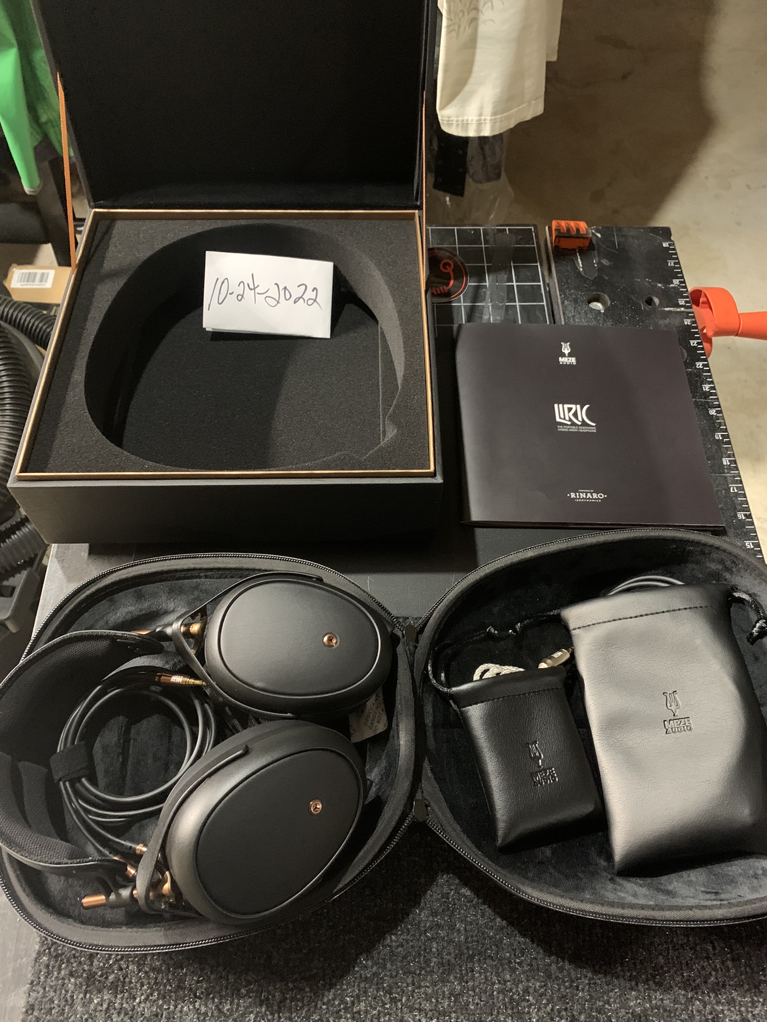 Sold: Meze Liric - purchased as new 4 weeks ago + balanced sliver cable ...