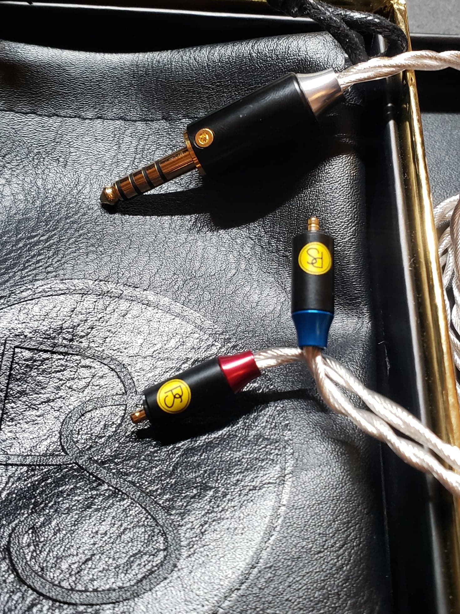 Closed: PLUSSOUND Exo Series Custom IPX Cable 4.4MM (Silver + Gold ...