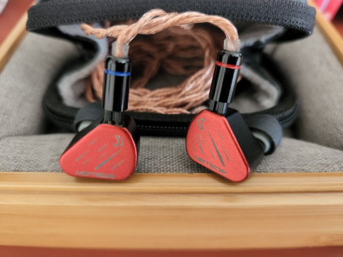 Closed: Special Release Symphonium Meteor | Headphone Reviews and ...
