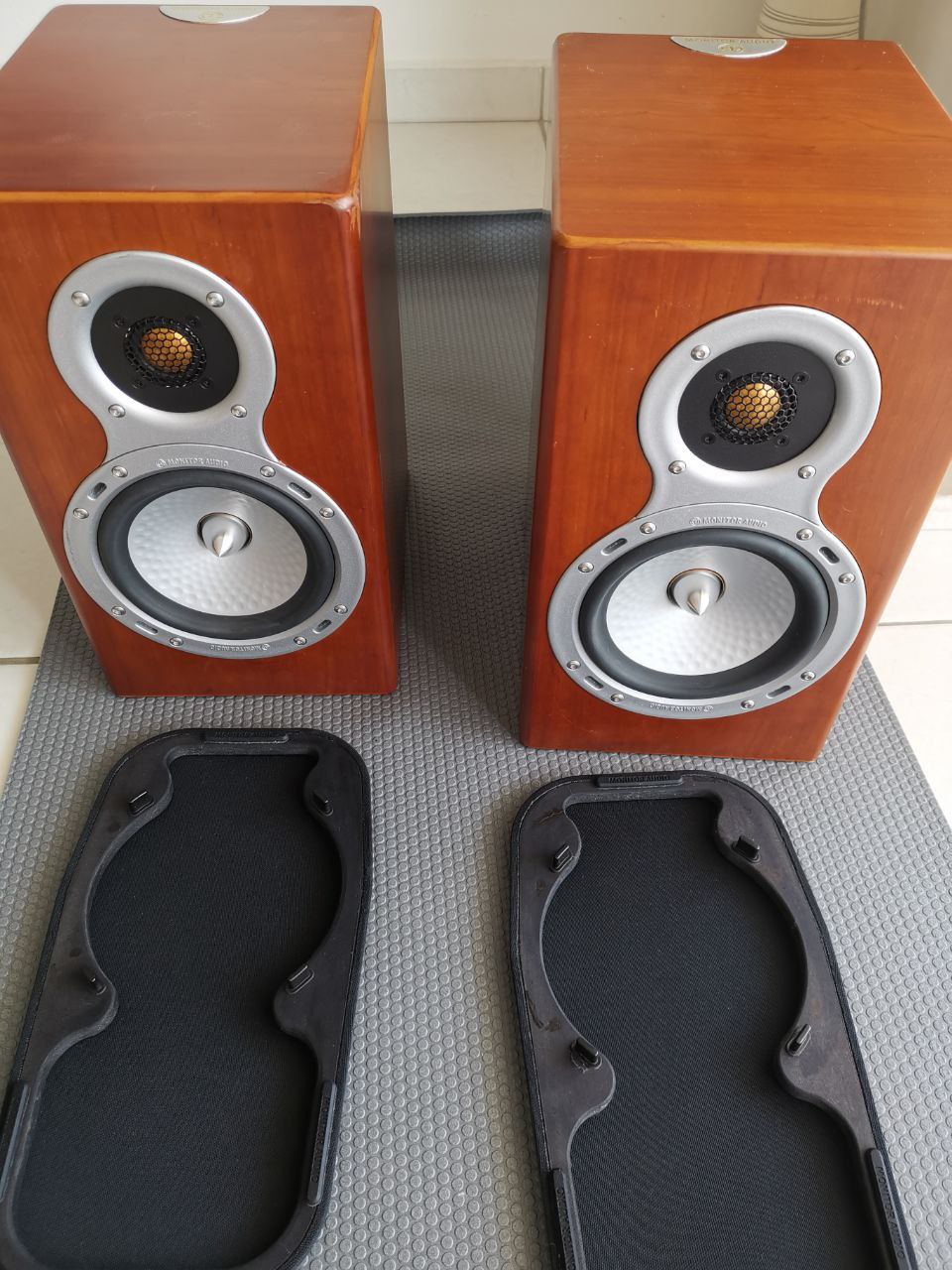Closed: Monitor audio gs10 gold signature series | Headphone Reviews ...