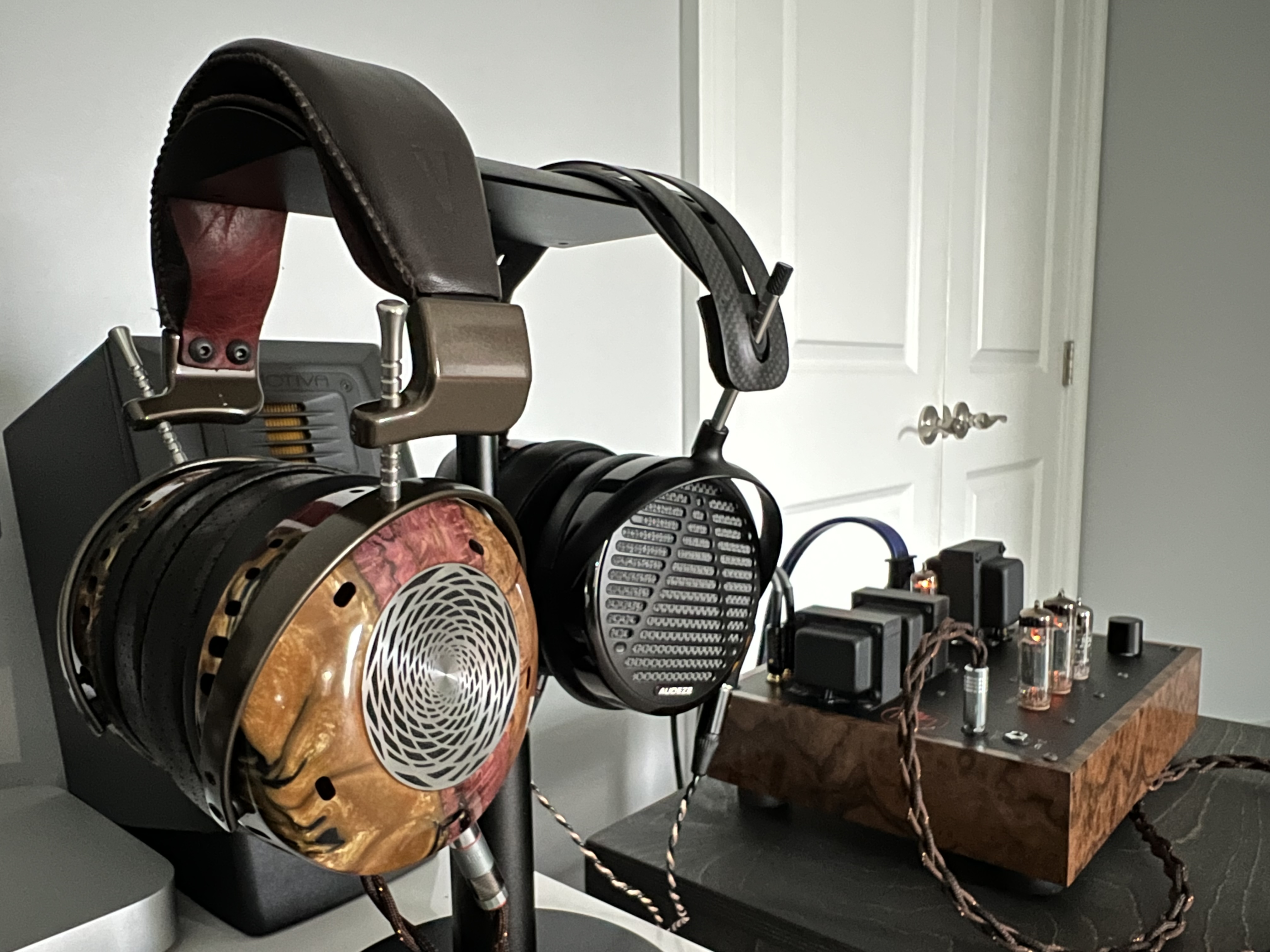 Show us your Head-Fi station at it's current state. No old pictures ...