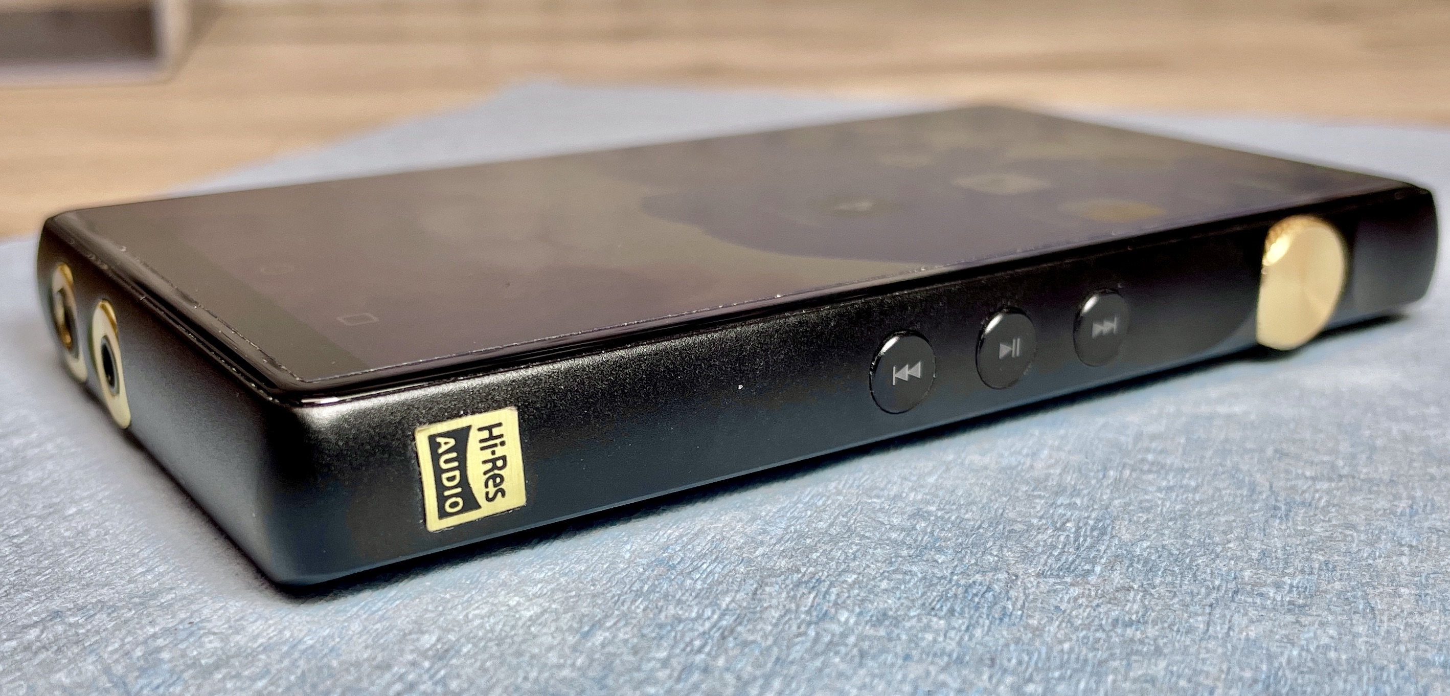 Sold: "SOLD" iBasso DX160 (2020) Black with Boxes, 128GB Card, Screen ...