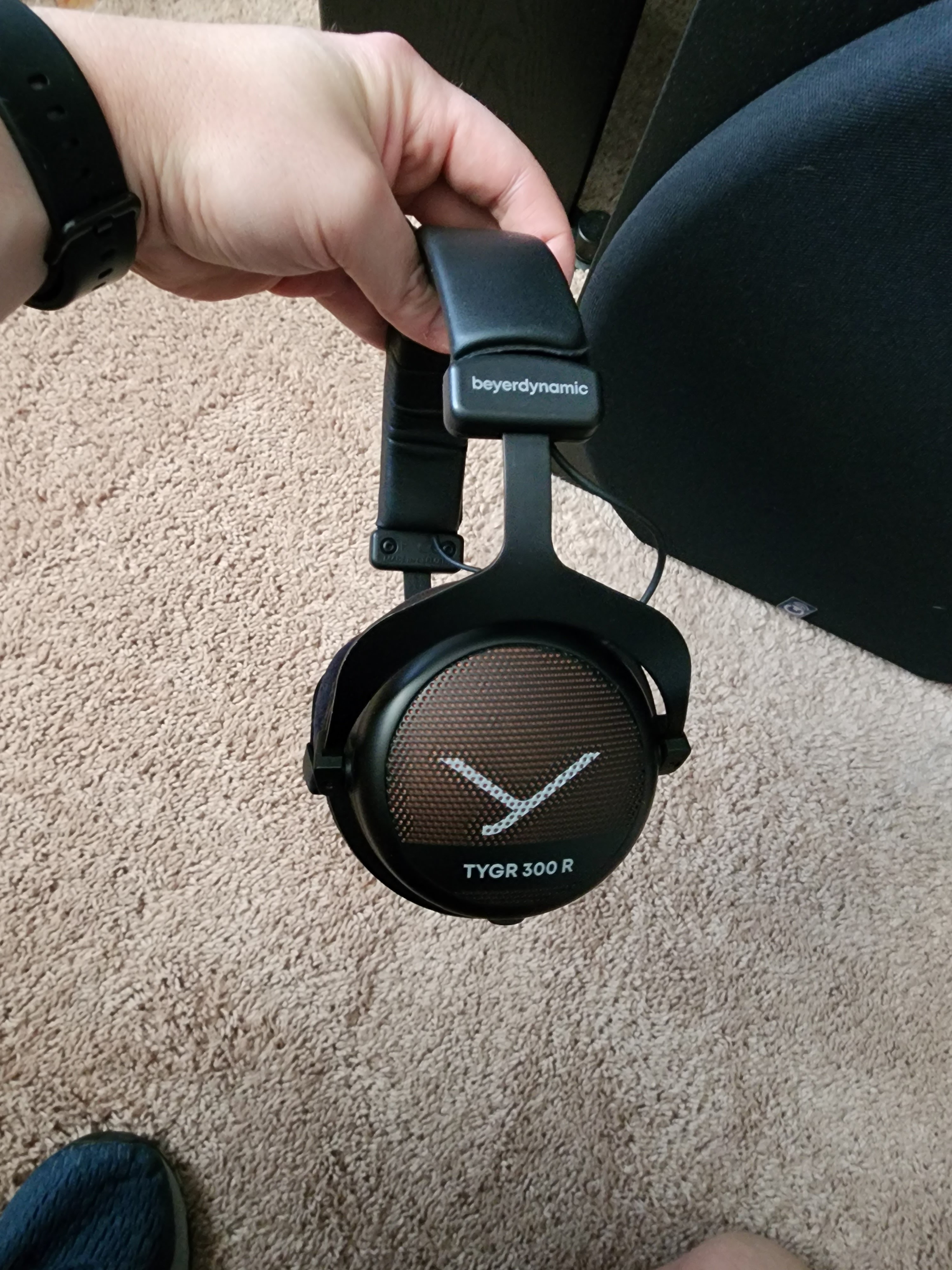 Closed: Beyerdynamic tygr 300r with detachable cable mod w/ mic ...
