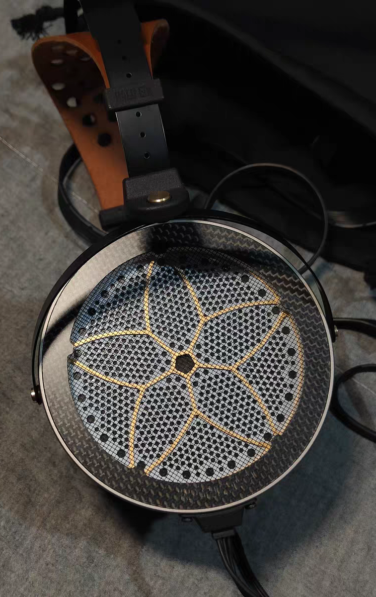 Halo EH1 electrostatic headphones, layman's estats | Headphone Reviews ...