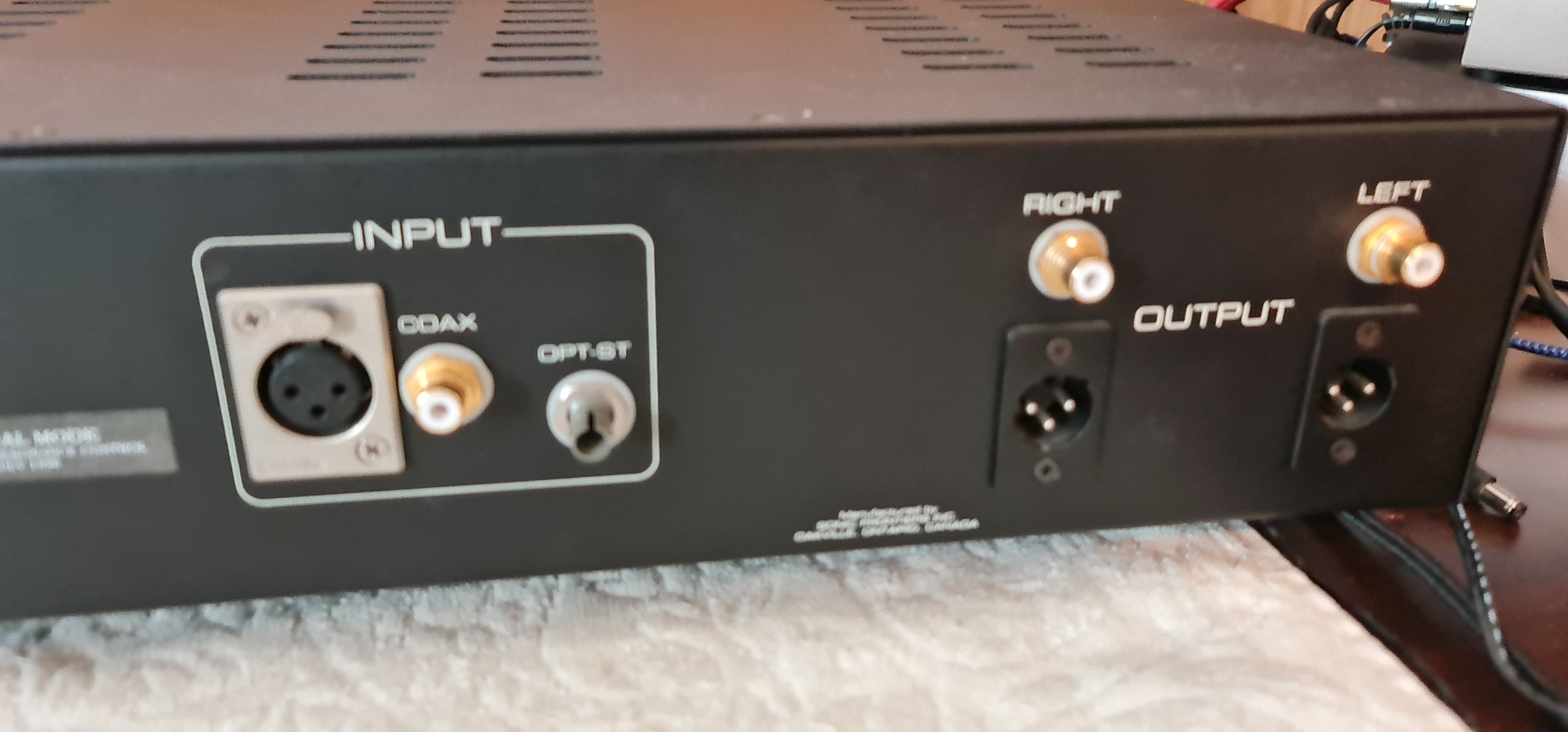 Closed: Sonic Frontiers SFD-1 MKII - Vintage Tube DAC - Upgraded w/ AES ...