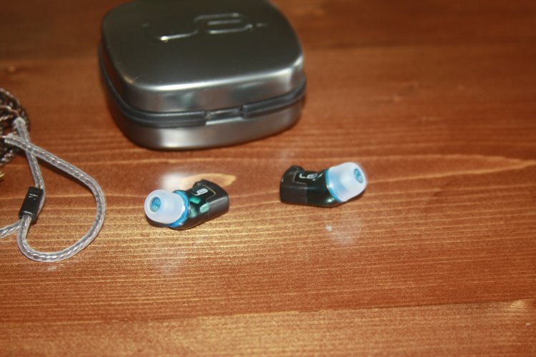 Sold: Ultimate Ears UE TripleFi 10 TF10 IEMs | Headphone Reviews and ...